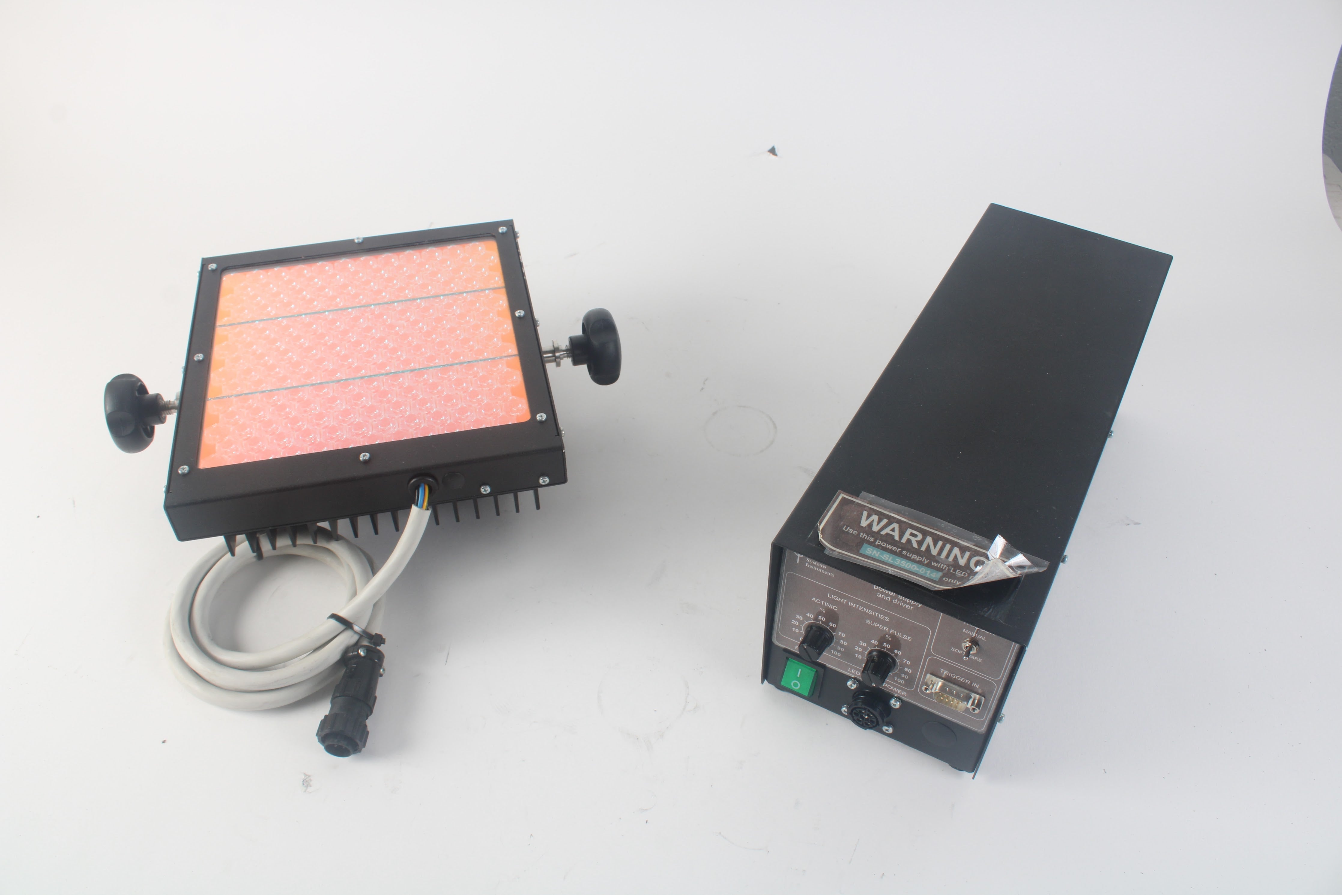 Photo Systems Instruments SL3500-W-D Light W/ SN-SL2500-014 Panel Powe ...