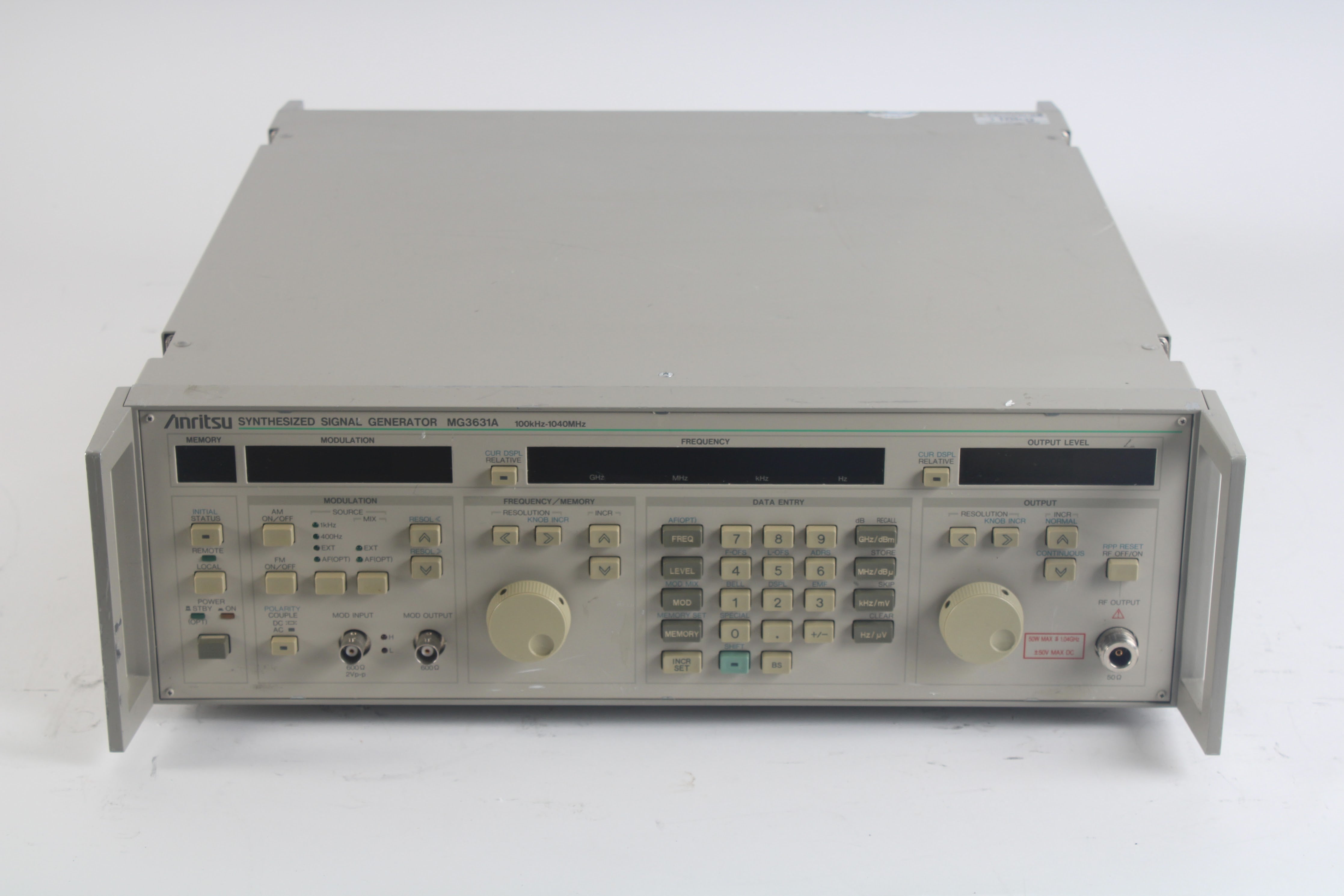 Anritsu MG3631A 100kHz - 1040MHz Synthesized Signal Generator – NTC Tech