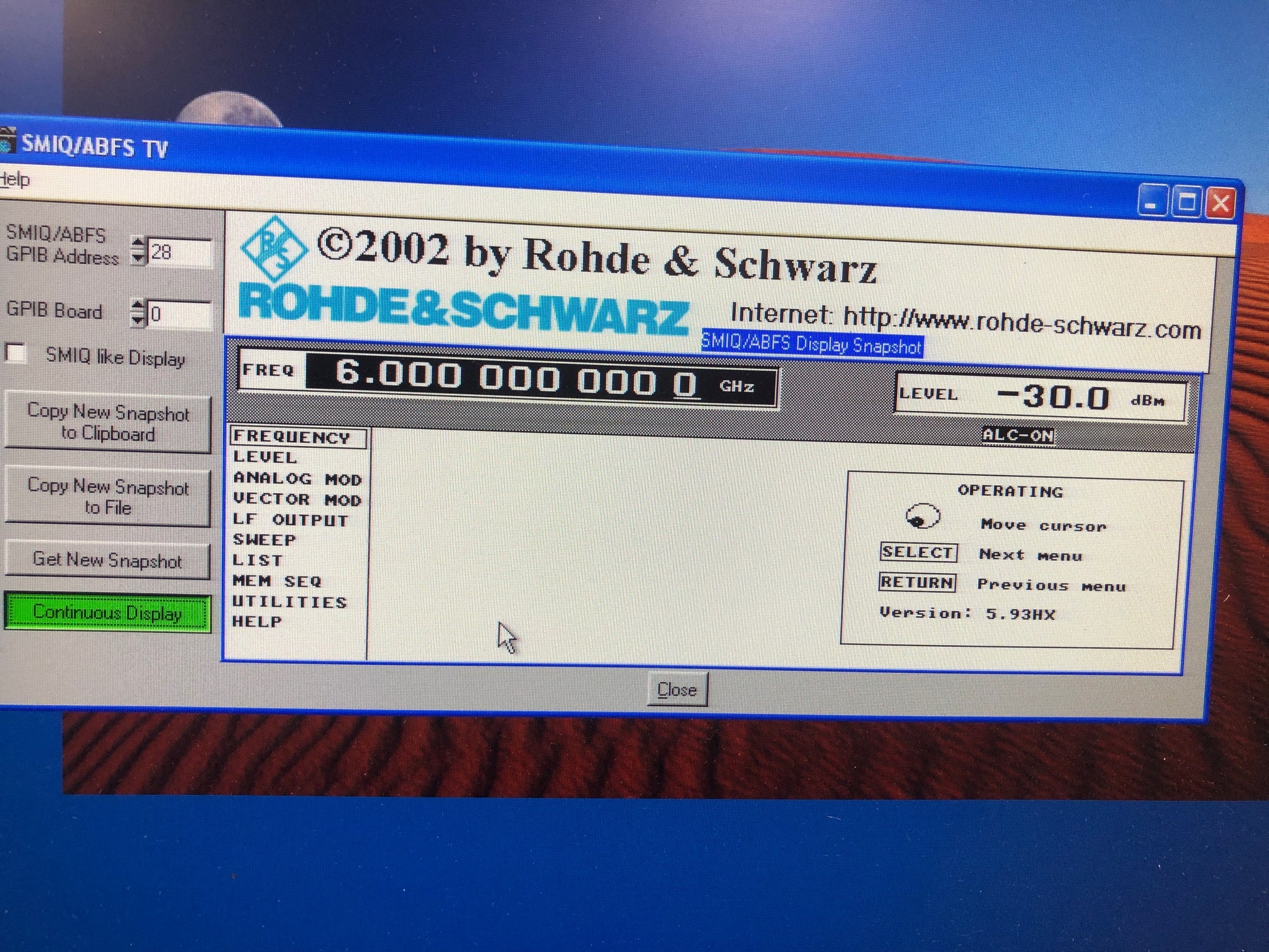 Rohde & Schwarz SMIQ 06ATE 300 kHz - 6.4 Ghz Signal Generator With Rac ...