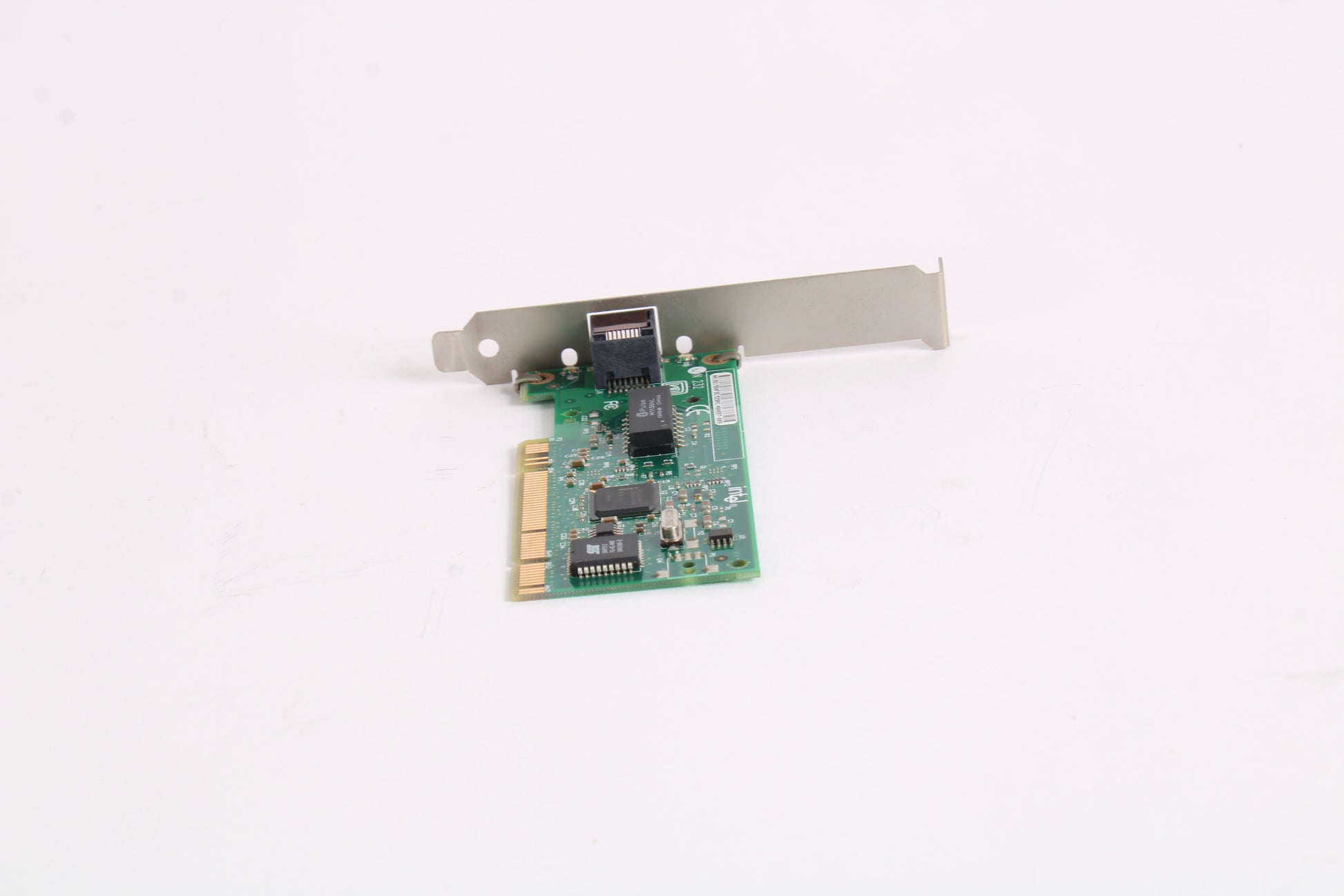 Intel PRO/100 M Single Port Desktop Adapter PILA8460MBLK20 / 847578 Ne ...