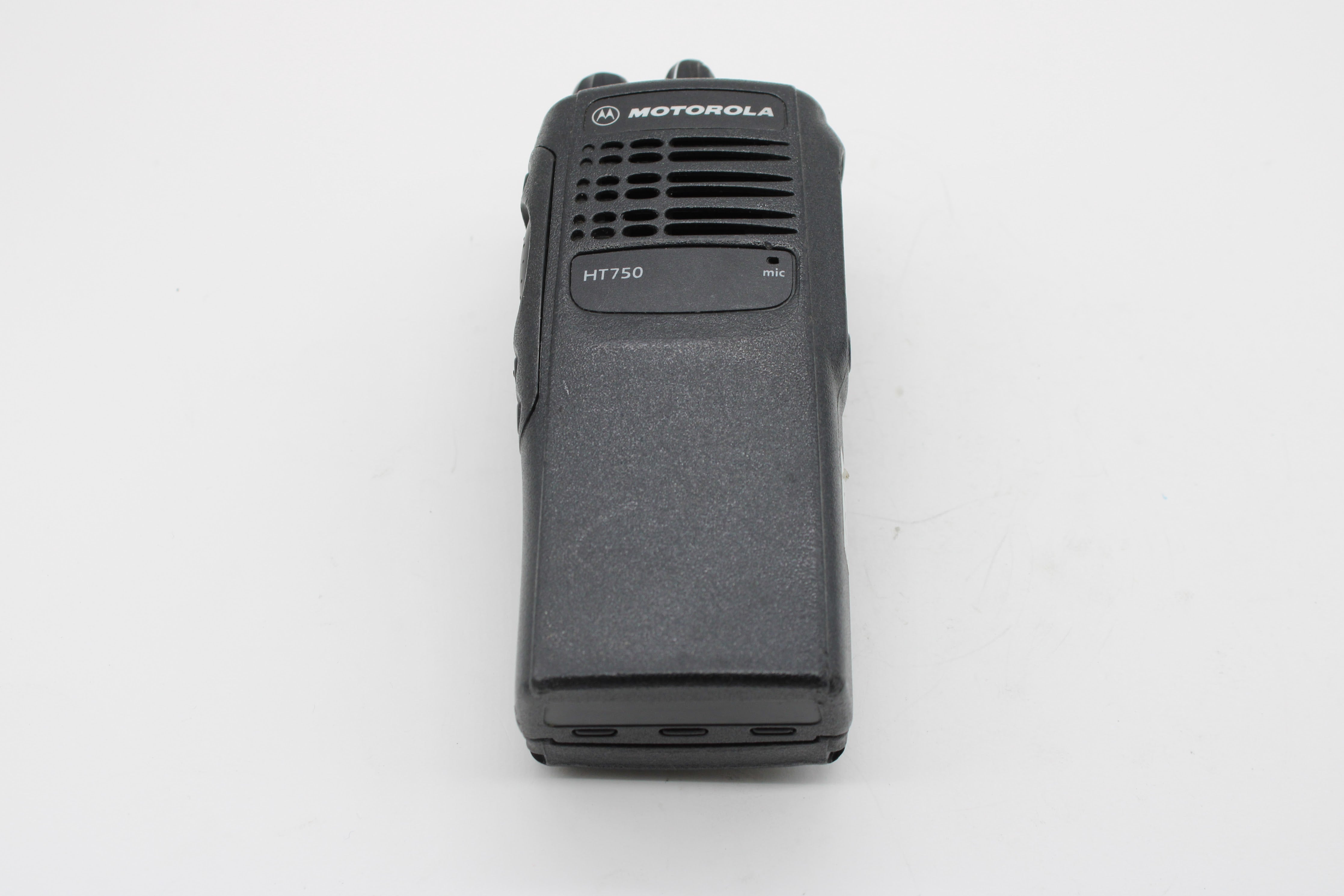 Motorola HT750 UHF Radio AAH25SDC9AA2AN W/ Battery Pack, and Belt Clip ...