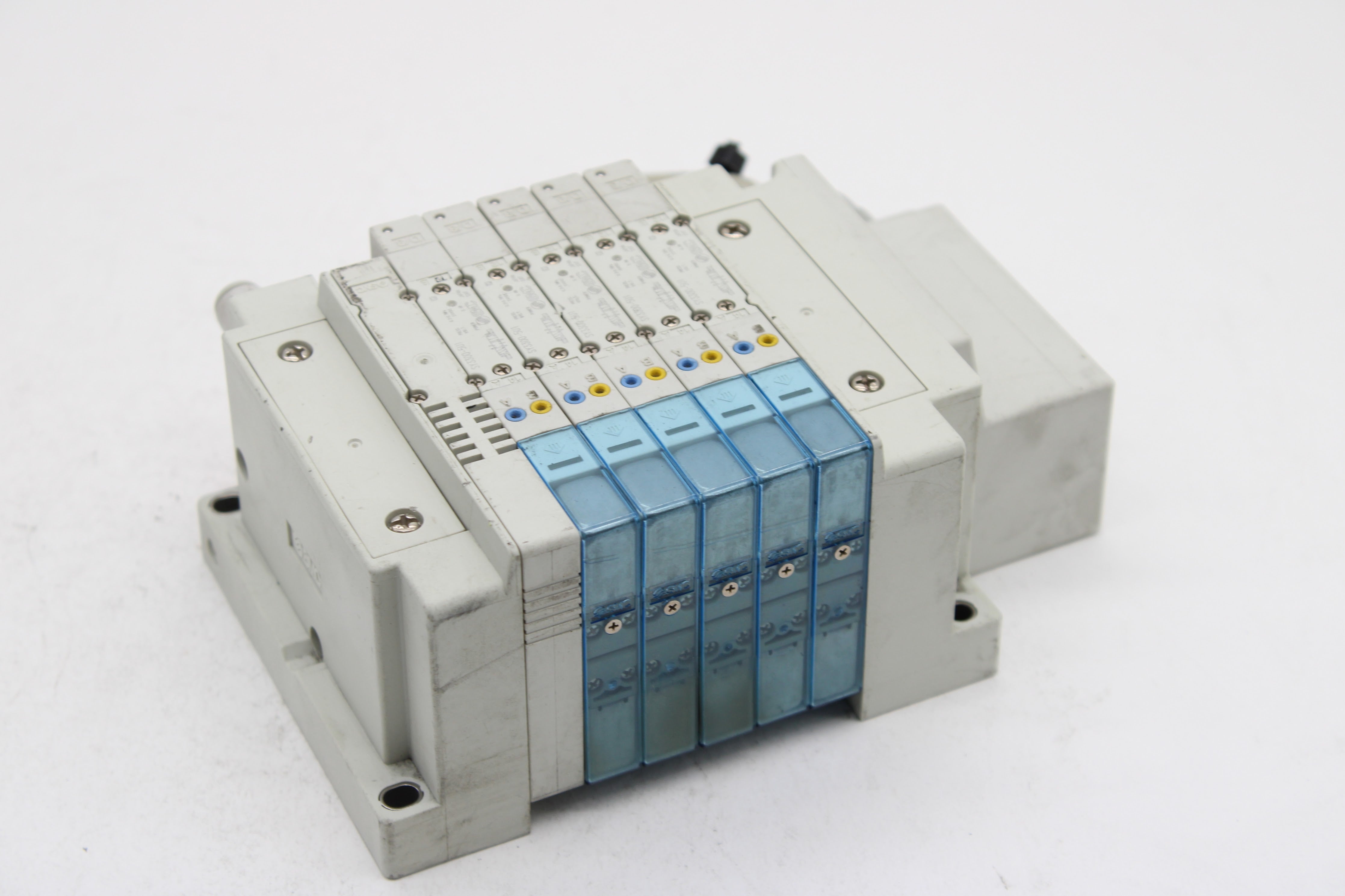 SMC 5x SY3300-5U1 Solenoid Valve With Manifold – NTC Tech