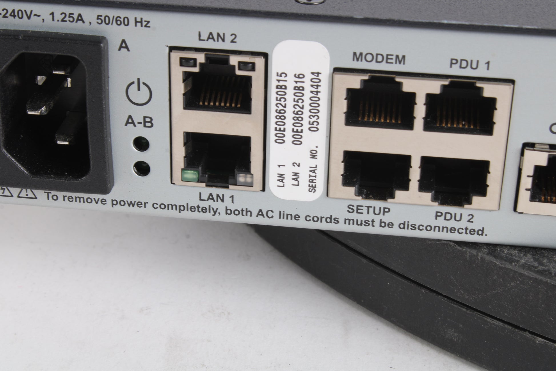 Avocent MPU8032 MergePoint Unity 8032 KVM Over IP Switch W/ Rack Ears ...