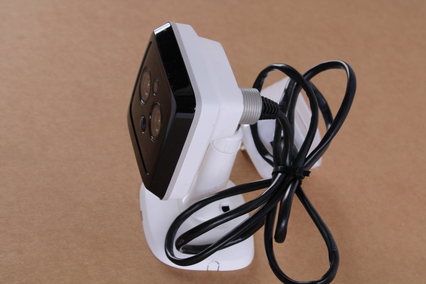 Vera Control VistaCam 1100 Wireless Outdoor Surveillance Camera – NTC Tech