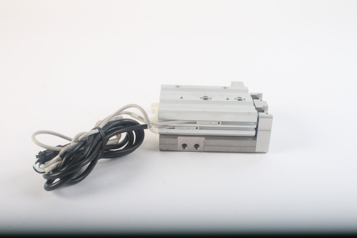 SMC MXQ20-30 Cylinder Compact Slide Table - Cyl, Slide Table W/ 2x D-M – NTC Tech