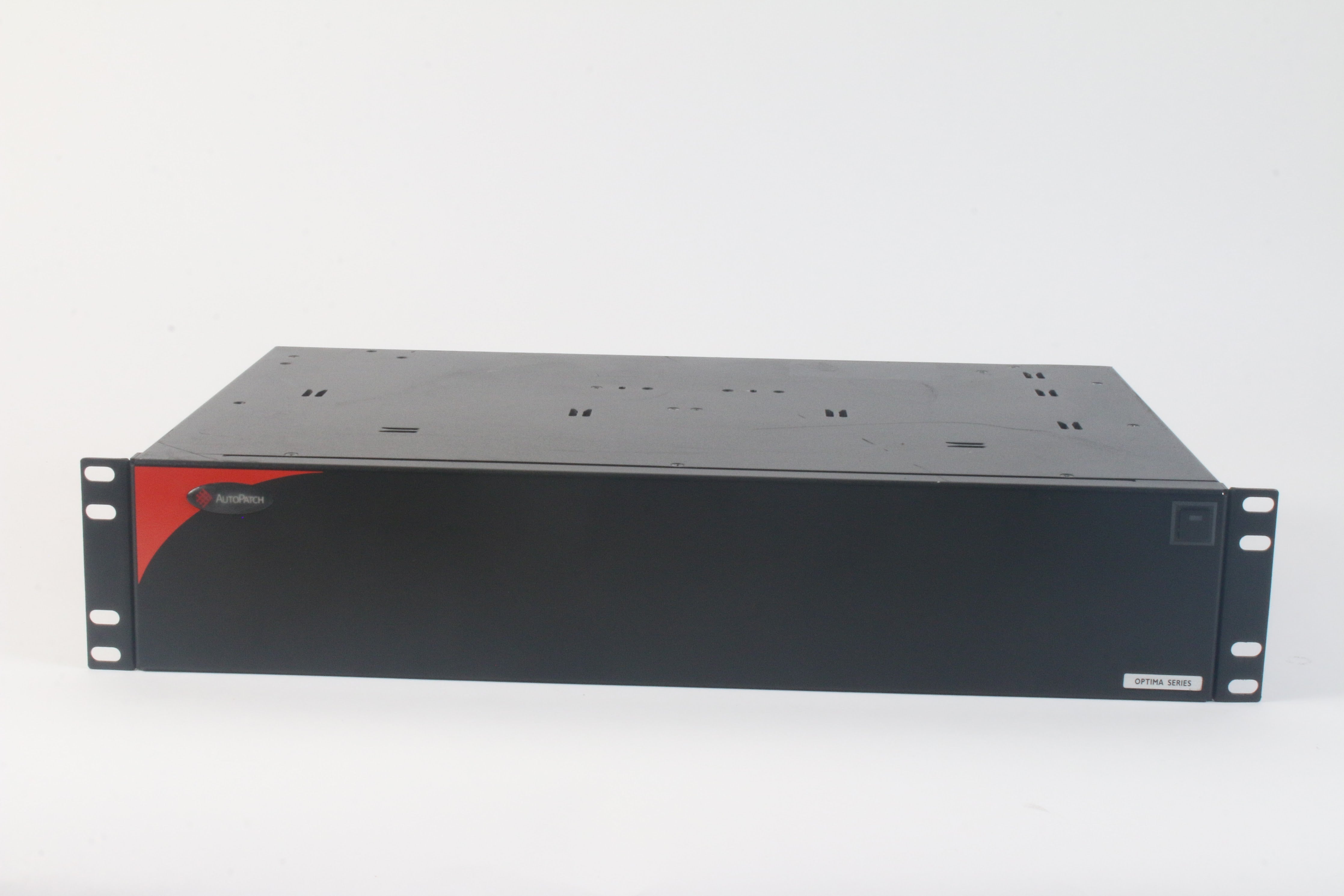Autopatch Optima 2RU Matrix Switcher – NTC Tech