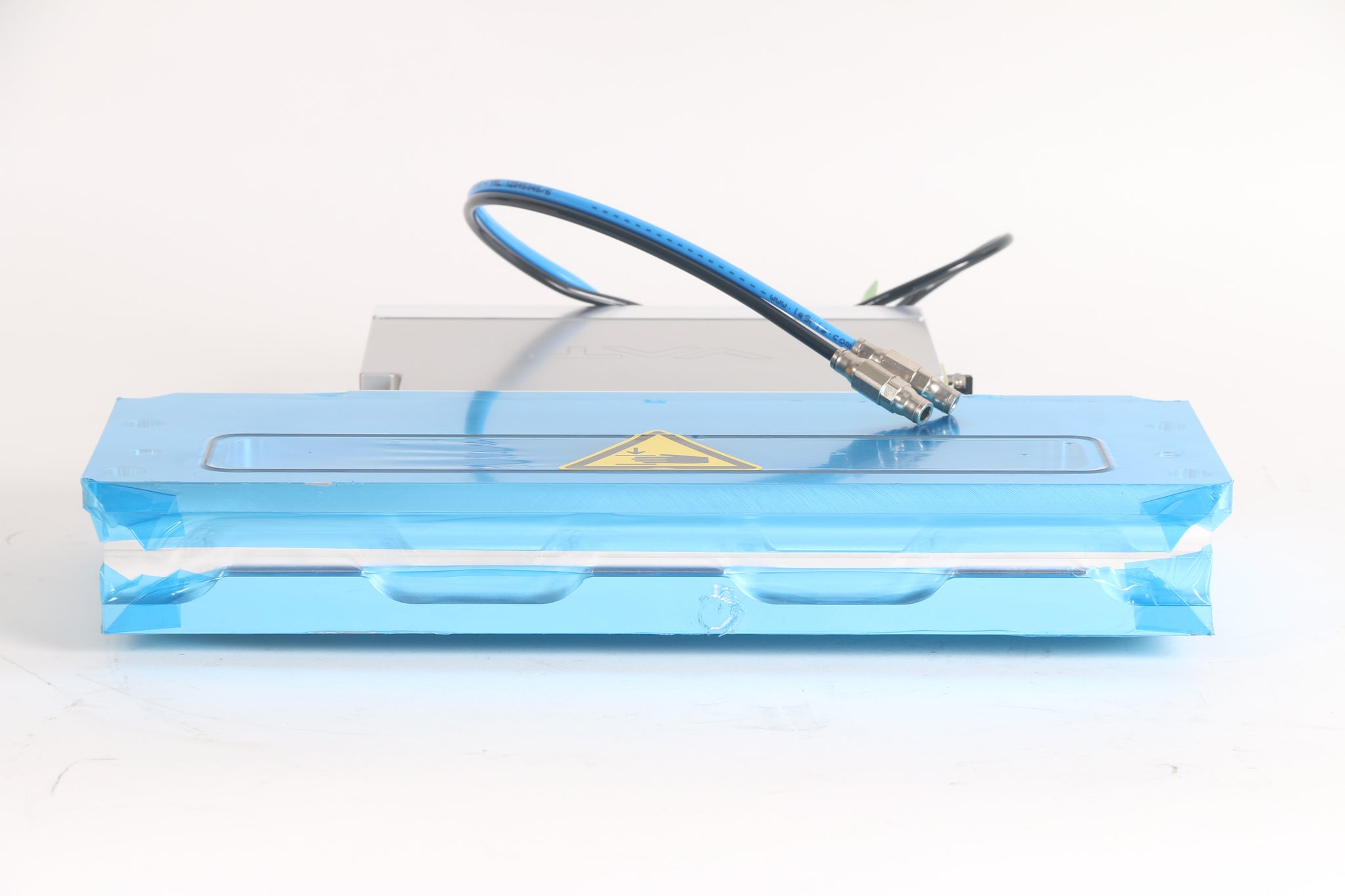 VAT 02212-BA24-CDW3 14'3 Pneumatic Rectangular Vacuum Gate Valve – NTC Tech