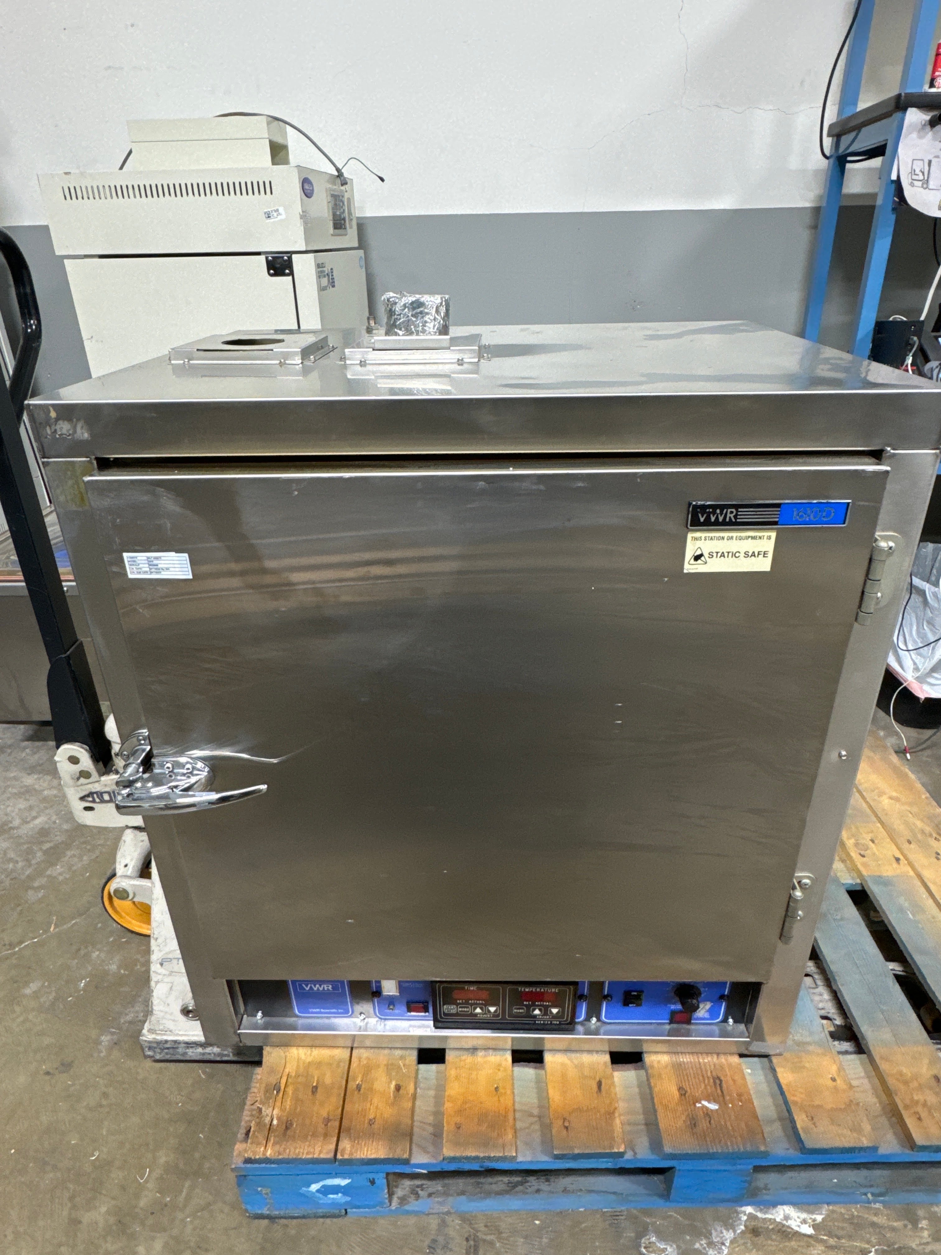 VWR 1610D Laboratory Oven for Clean Room – NTC Tech