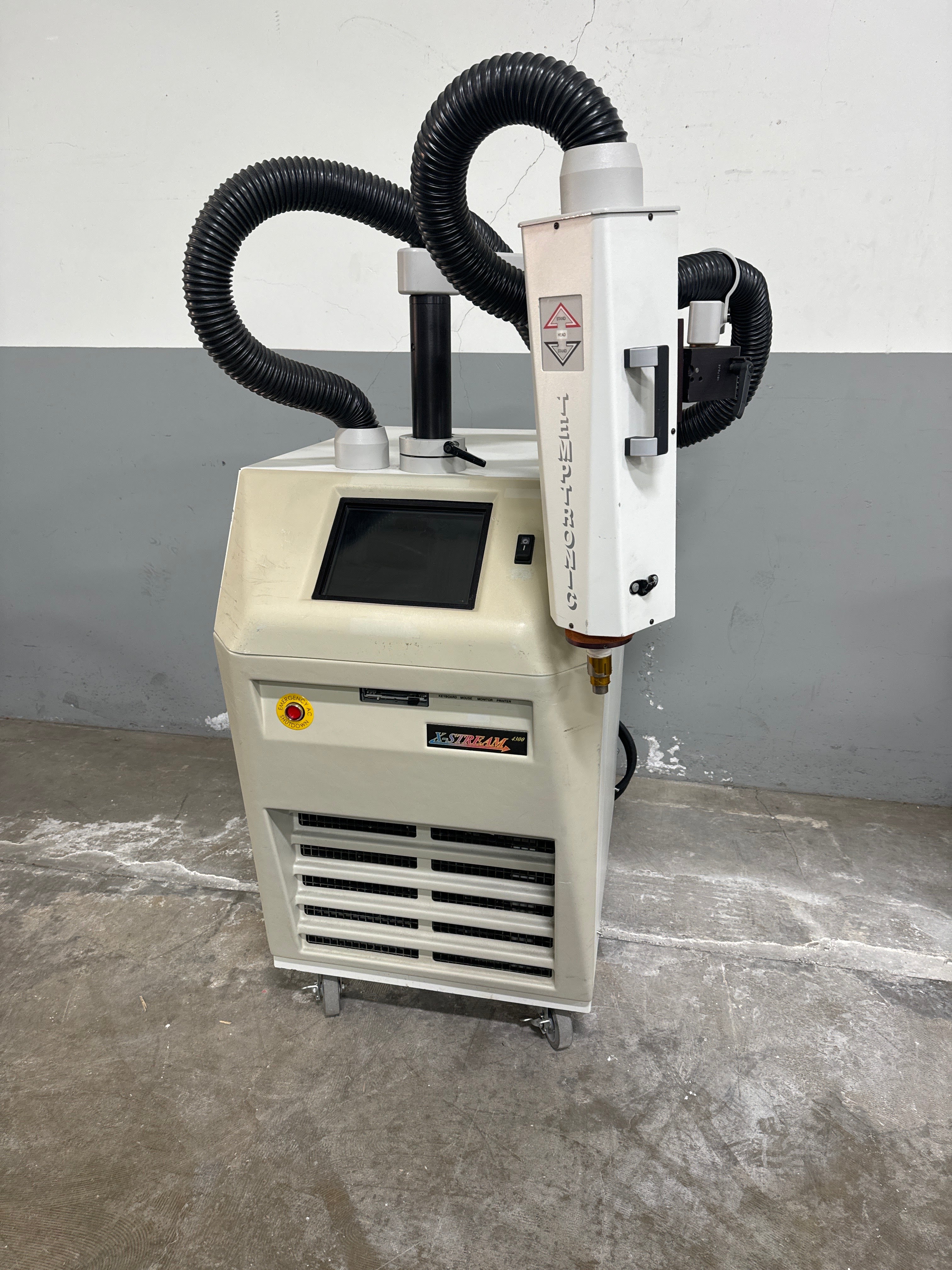 Temptronic TPO4300A-3C32-4 X-Stream Temperature Forcing System – NTC Tech