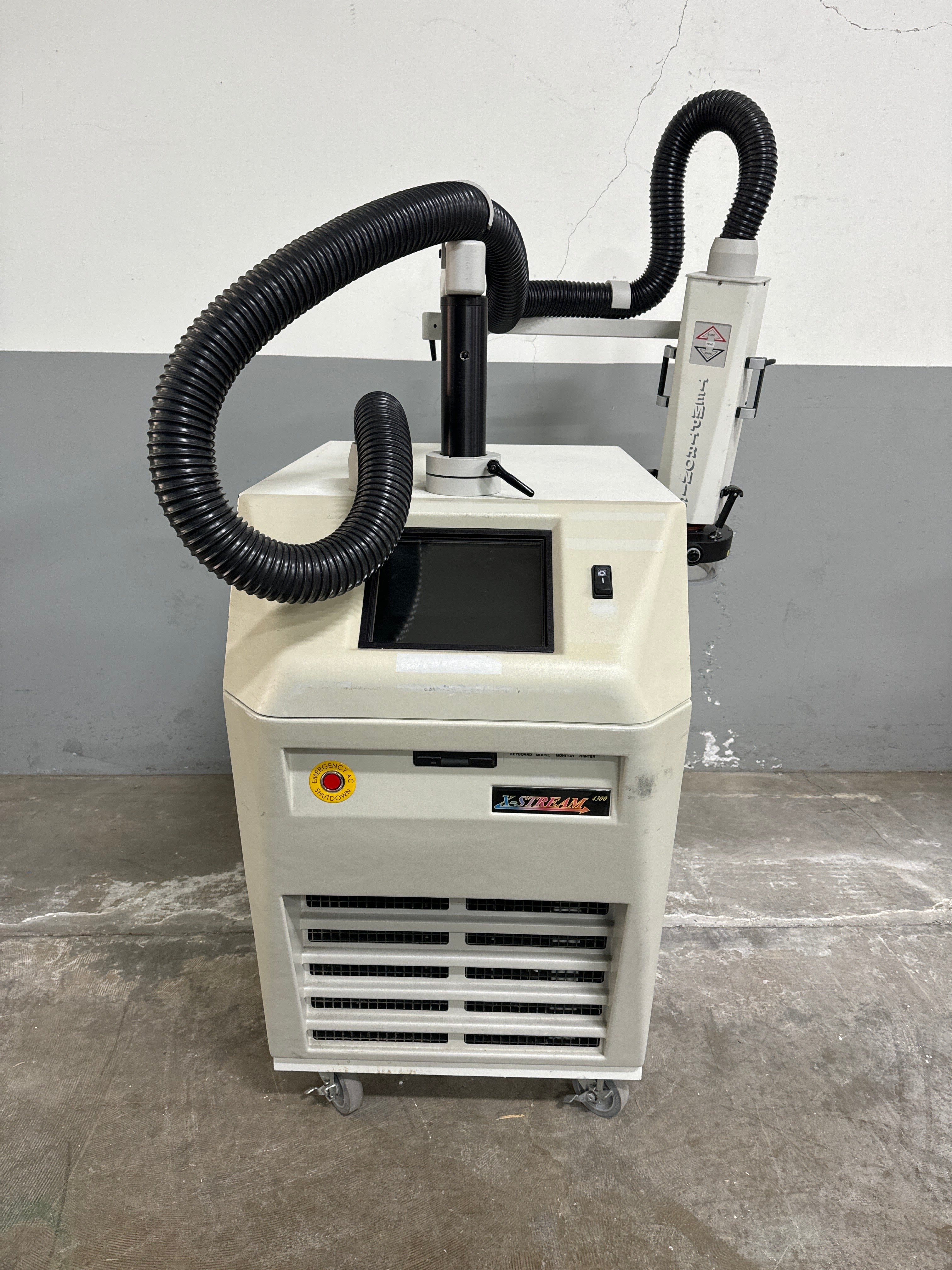 Temptronic TPO4300A-3C32-4 X-Stream Temperature Forcing System W/ Ther ...