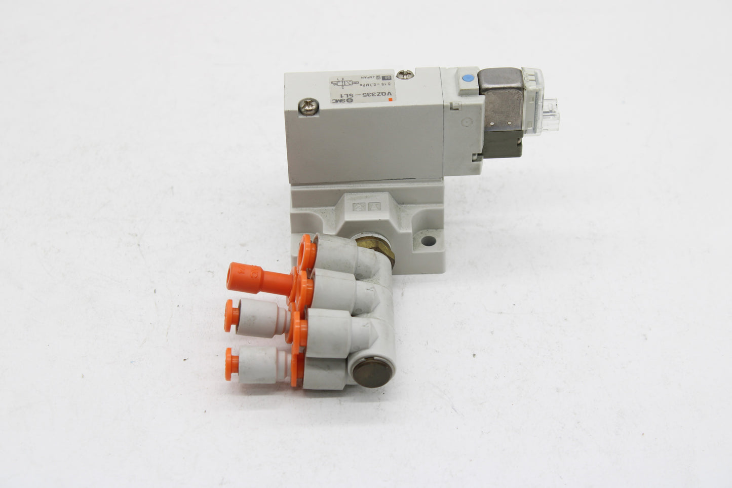 SMC VQZ335-5L1 Solenoid Valve With Manifold – NTC Tech