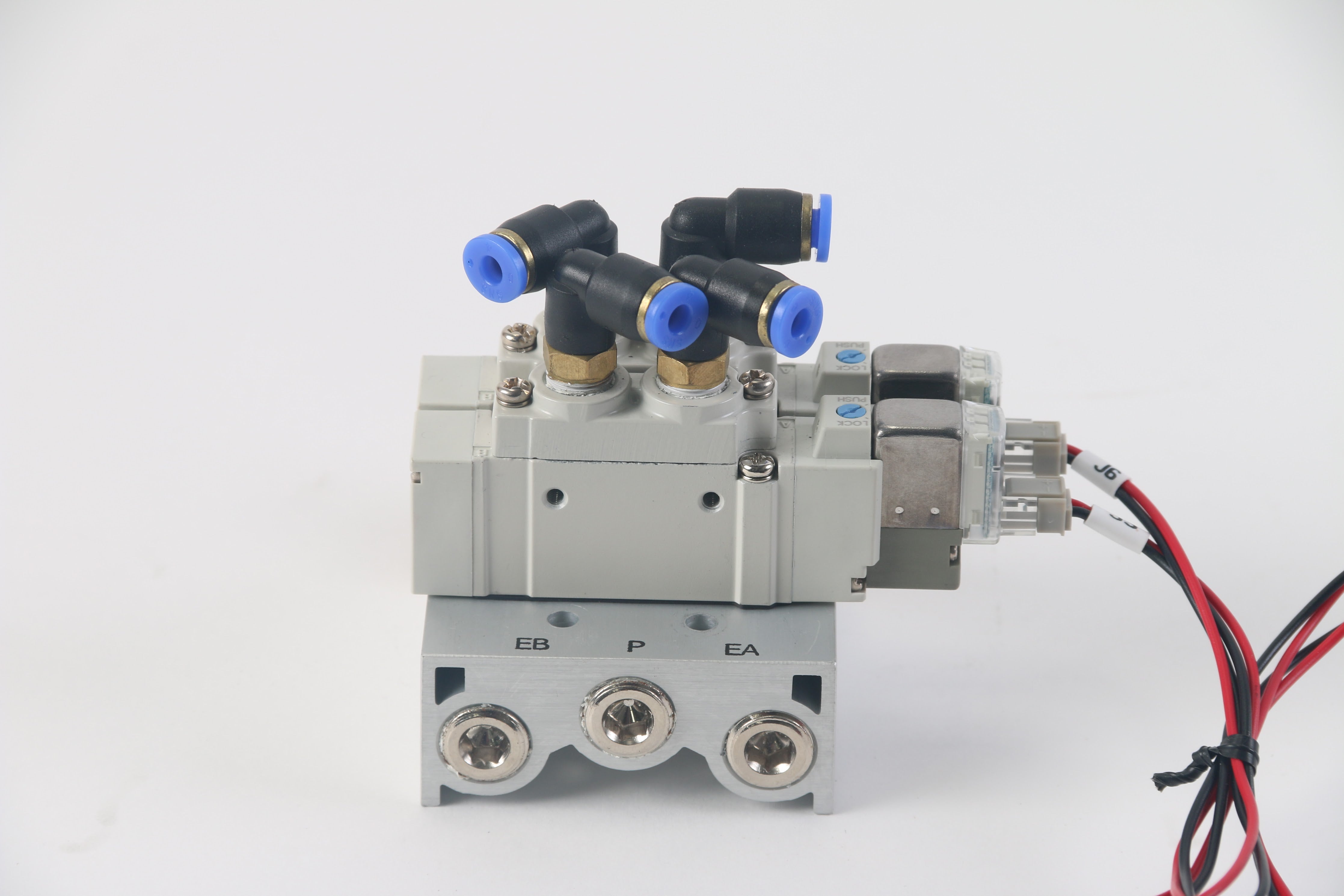 SMC SY5120-5LZD-01 Solenoid Valve ( Set of 2 on Rail) – NTC Tech