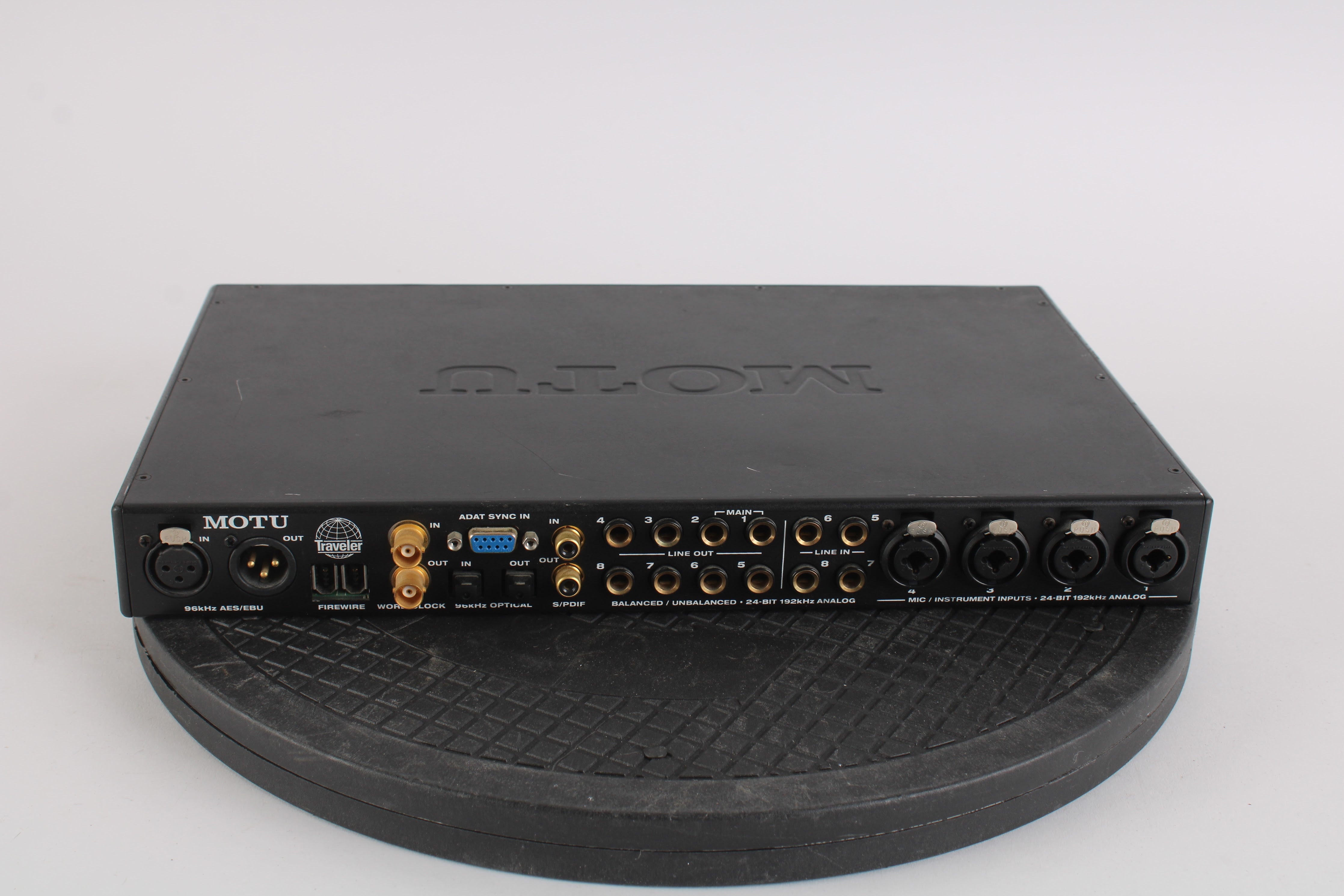 MOTU Traveler FireWire Interface, 20-Channels, 4 Mic Inputs, With Indi – NTC Tech