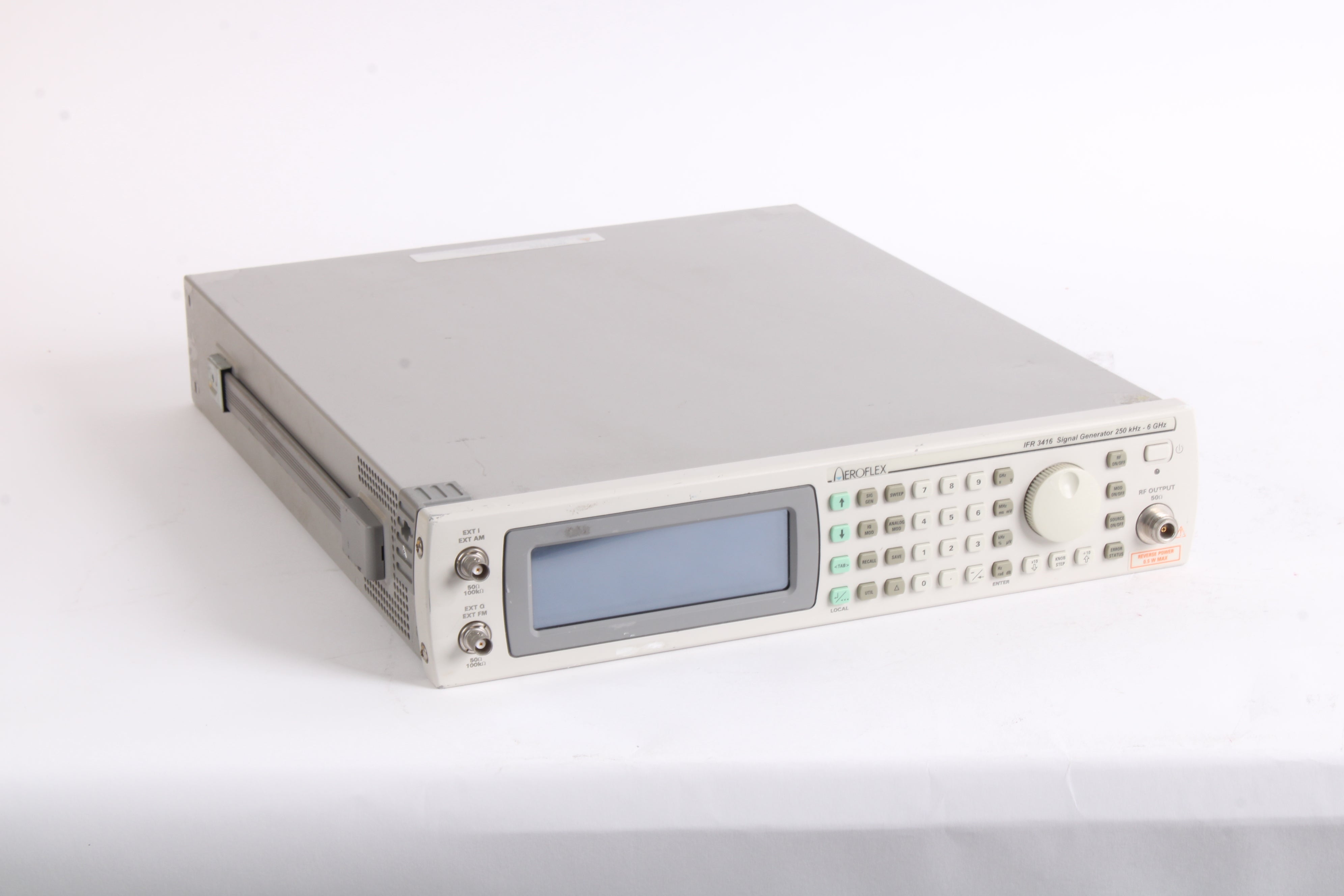 Aeroflex IFR 3416 Digital RF Signal Generator, 250 kHz to 6 GHz OPT 00 ...