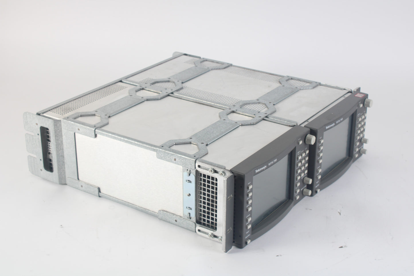 Tektronix WFM 700 Waveform Monitor Lot of 2 - Options 2x WFM7A 1x WFM7 ...