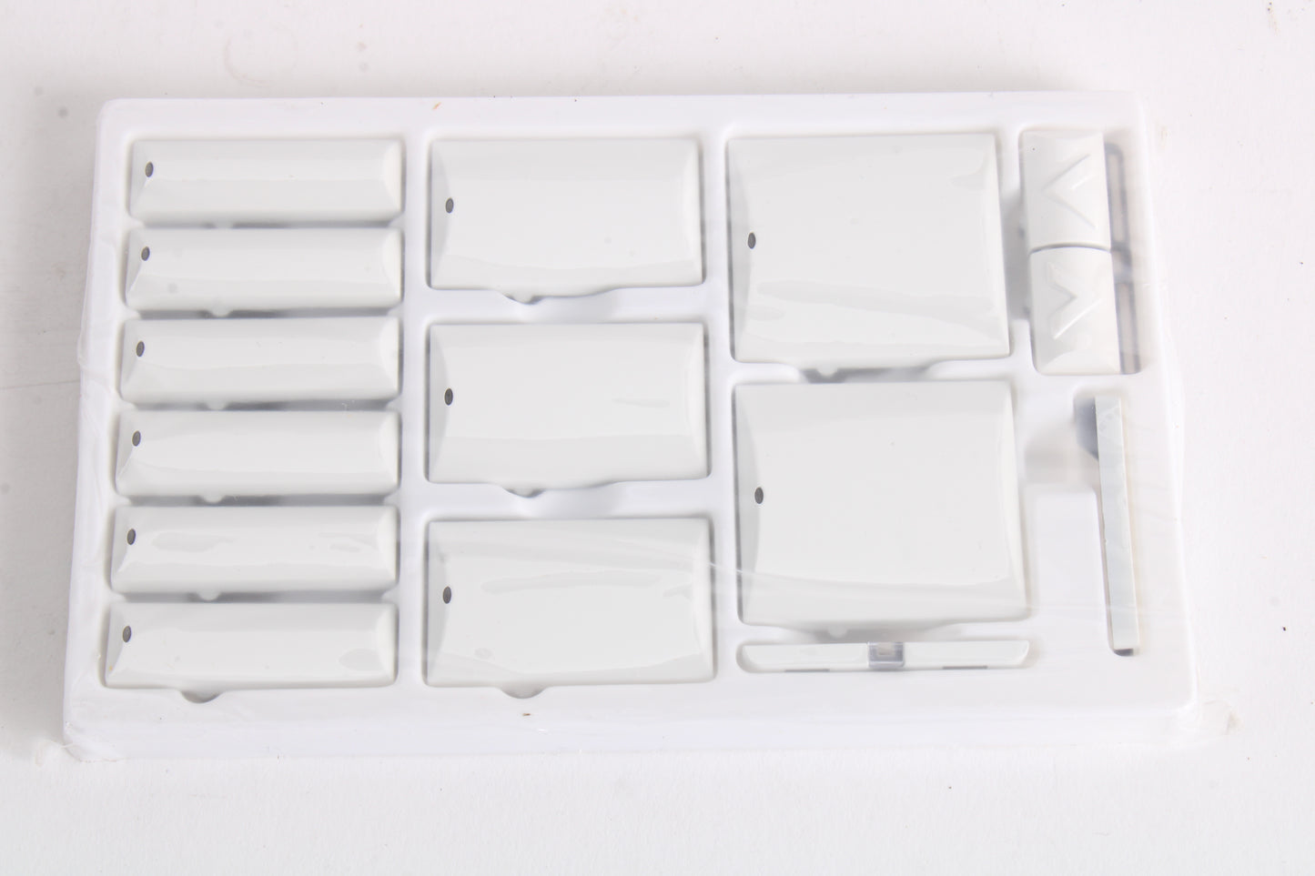Control4 C4-CKKC Color Kit Configurable Key Pad Lot of 2 1x White and ...