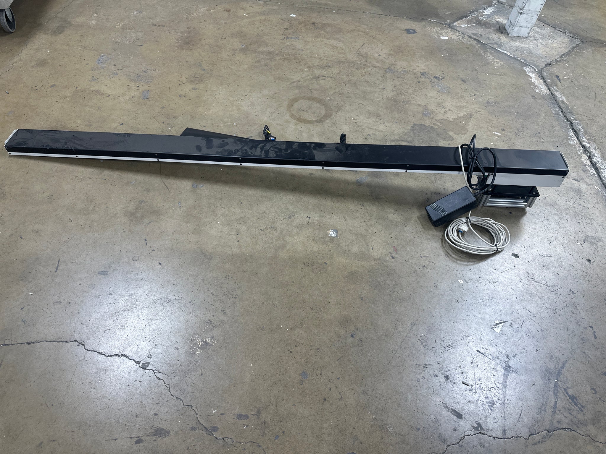 Beckman Coulter 82" Servo Shuttle W/ MS-3 MICROSCAN Barcode Reader ...