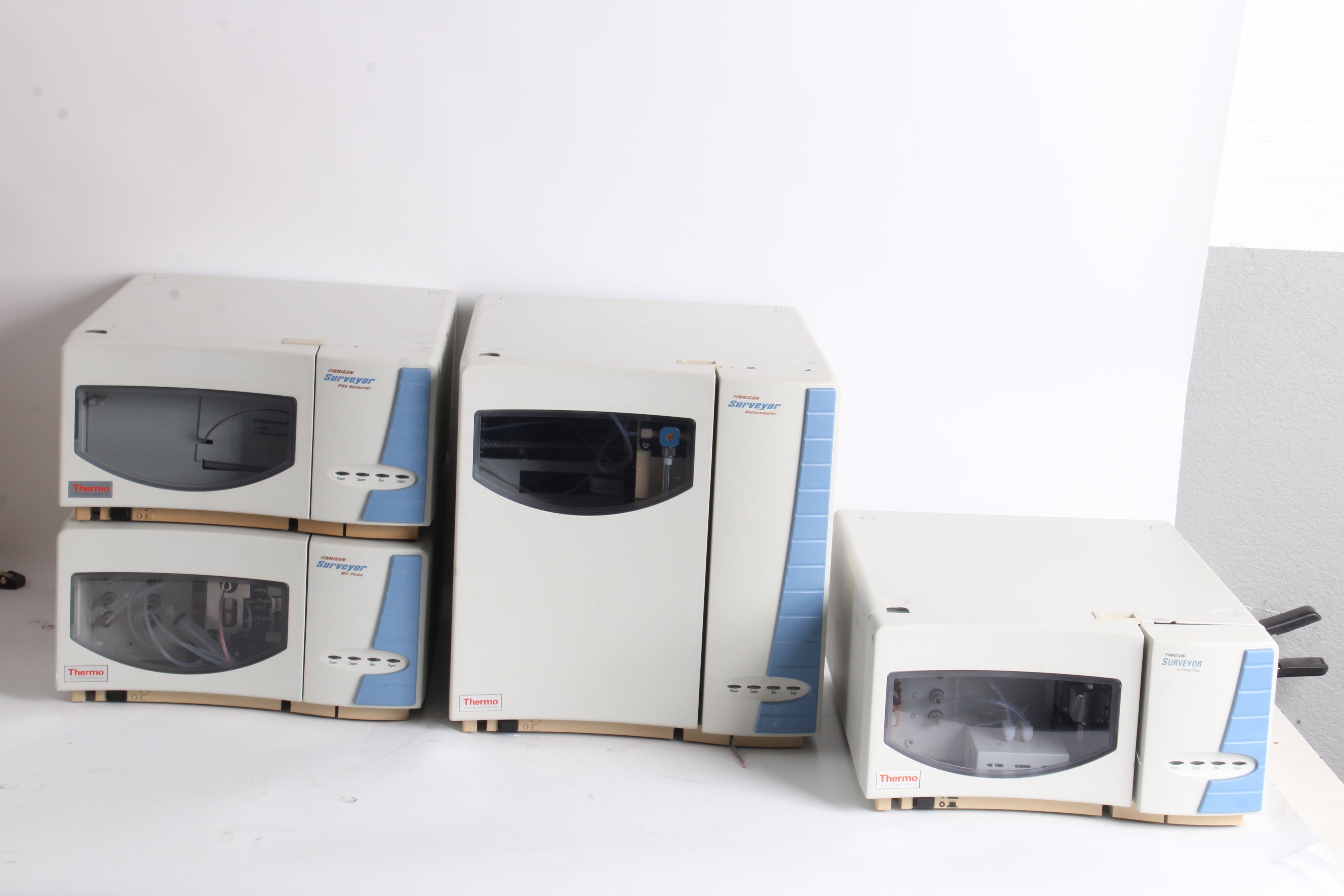 ThermoFisher Surveyor LC Pump Plus, MS Pump, PDA Detector, Autosampler ...