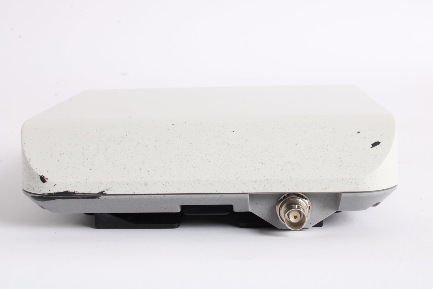 Shure UA864US 470-698 MHz Wideband Panel Antenna With Mounting Bracket ...