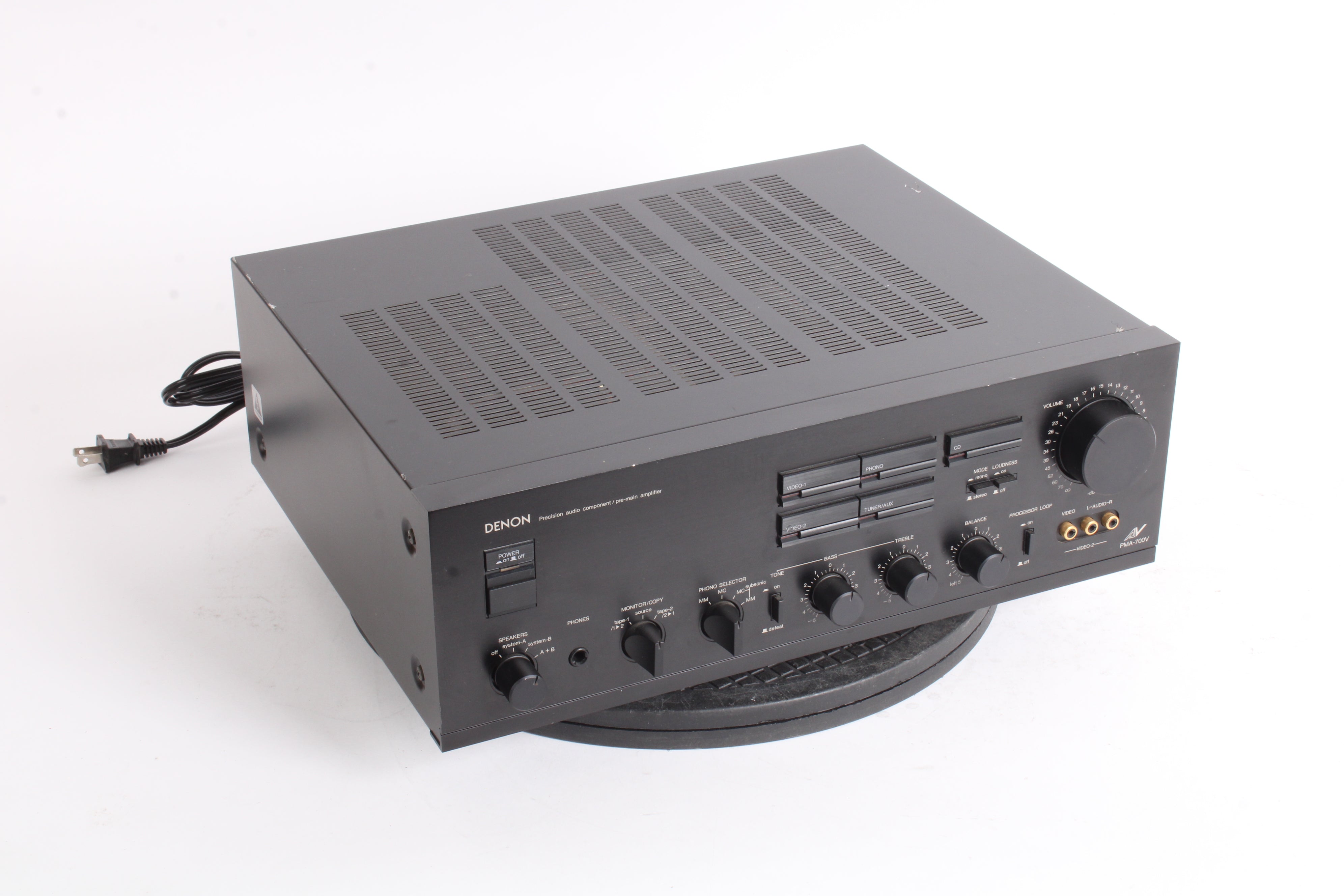 Denon PMA-700V Solid State Integrated Amplifier 100 Watts Channel 20Hz ...