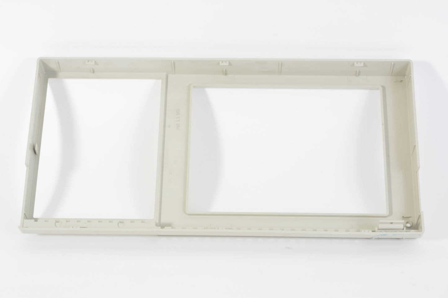 Tektronix Front Panel Trim Ring Bezel for TLA 714 – NTC Tech