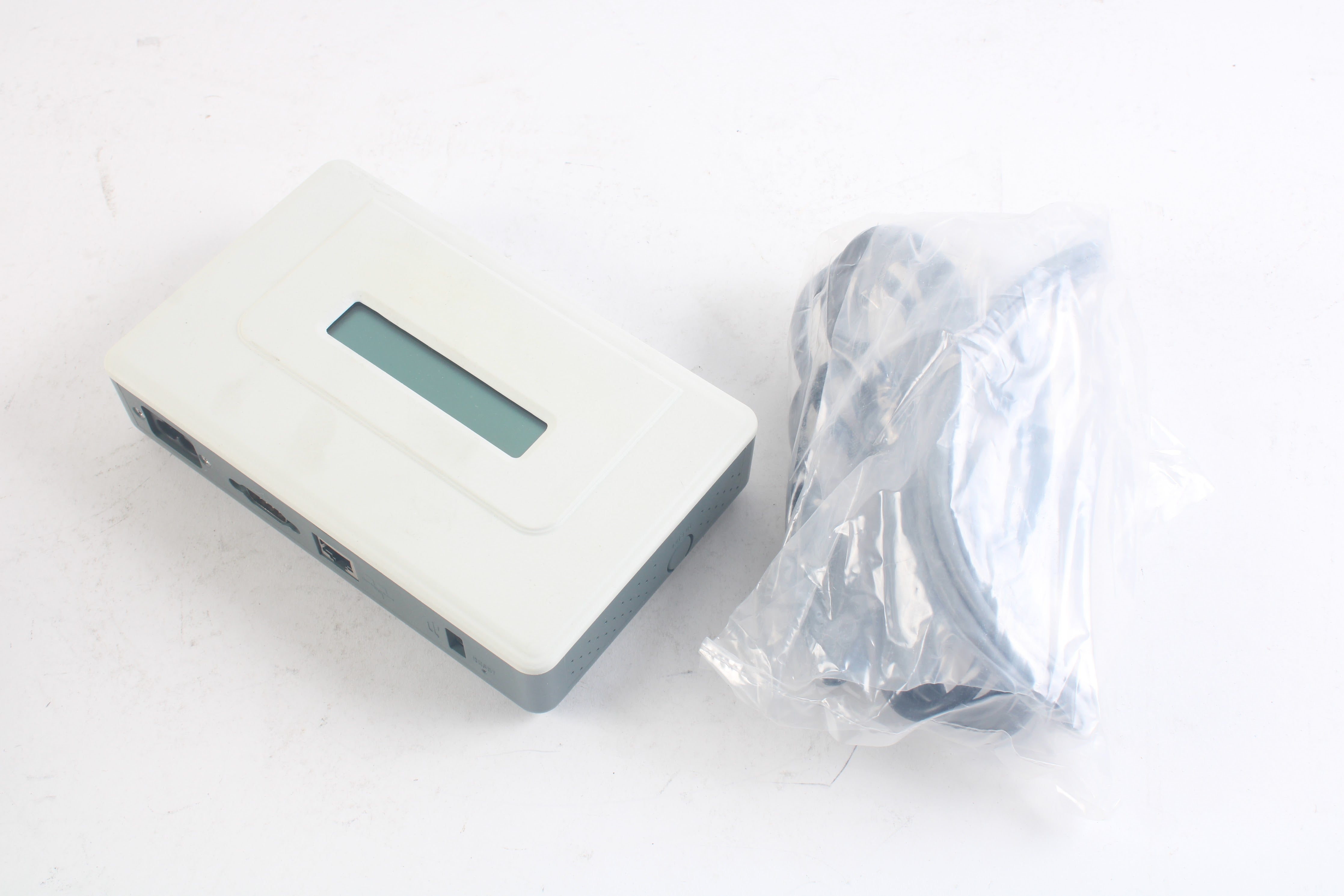 Magnum Energy MagWeb GT Communications Gateway ME-MGT-MW Version: 4 Ne ...