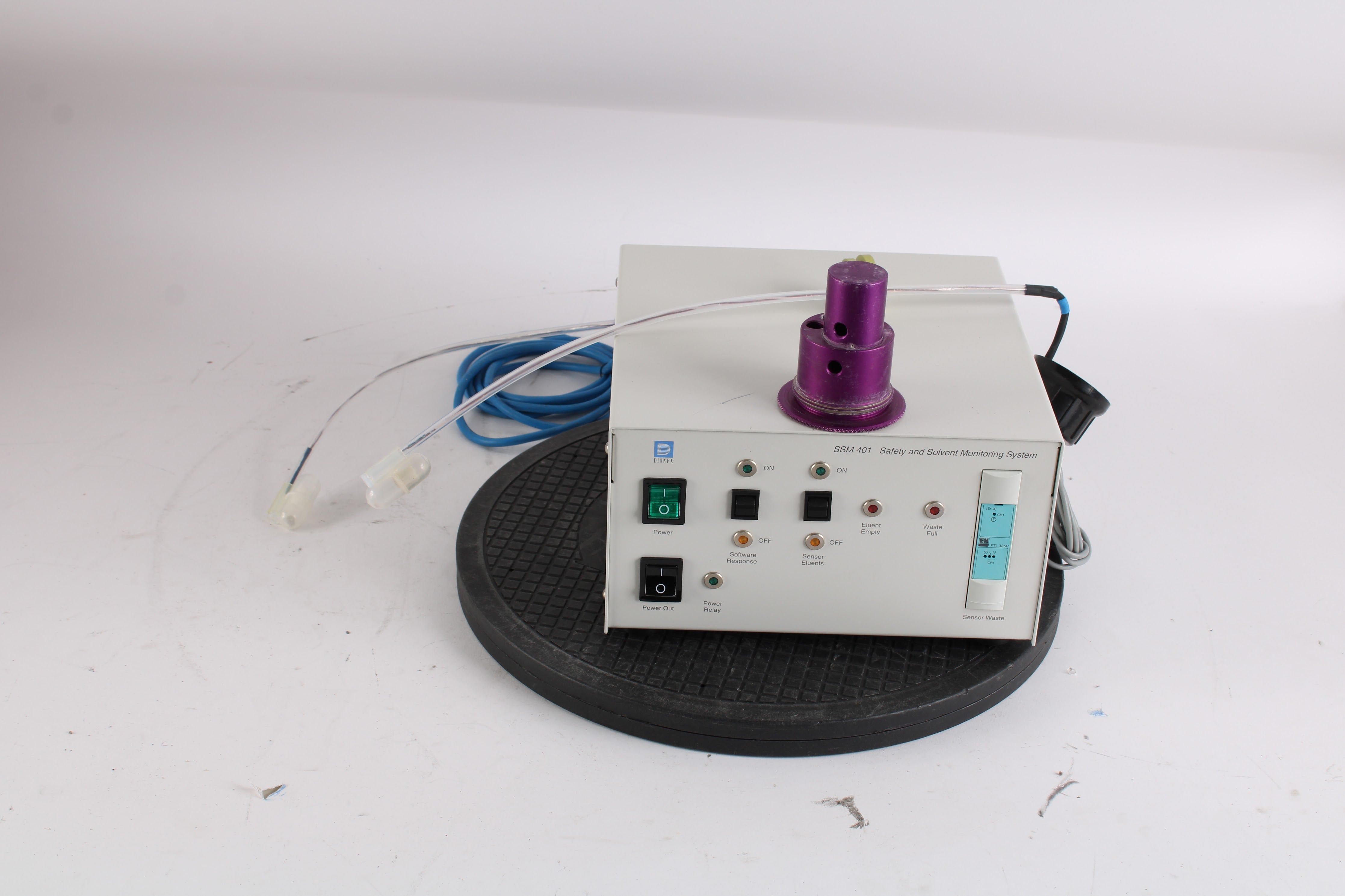 Dionex SSM 401 Safety & Solvent Monitor System W/ Endress+Hauser FEL57 ...