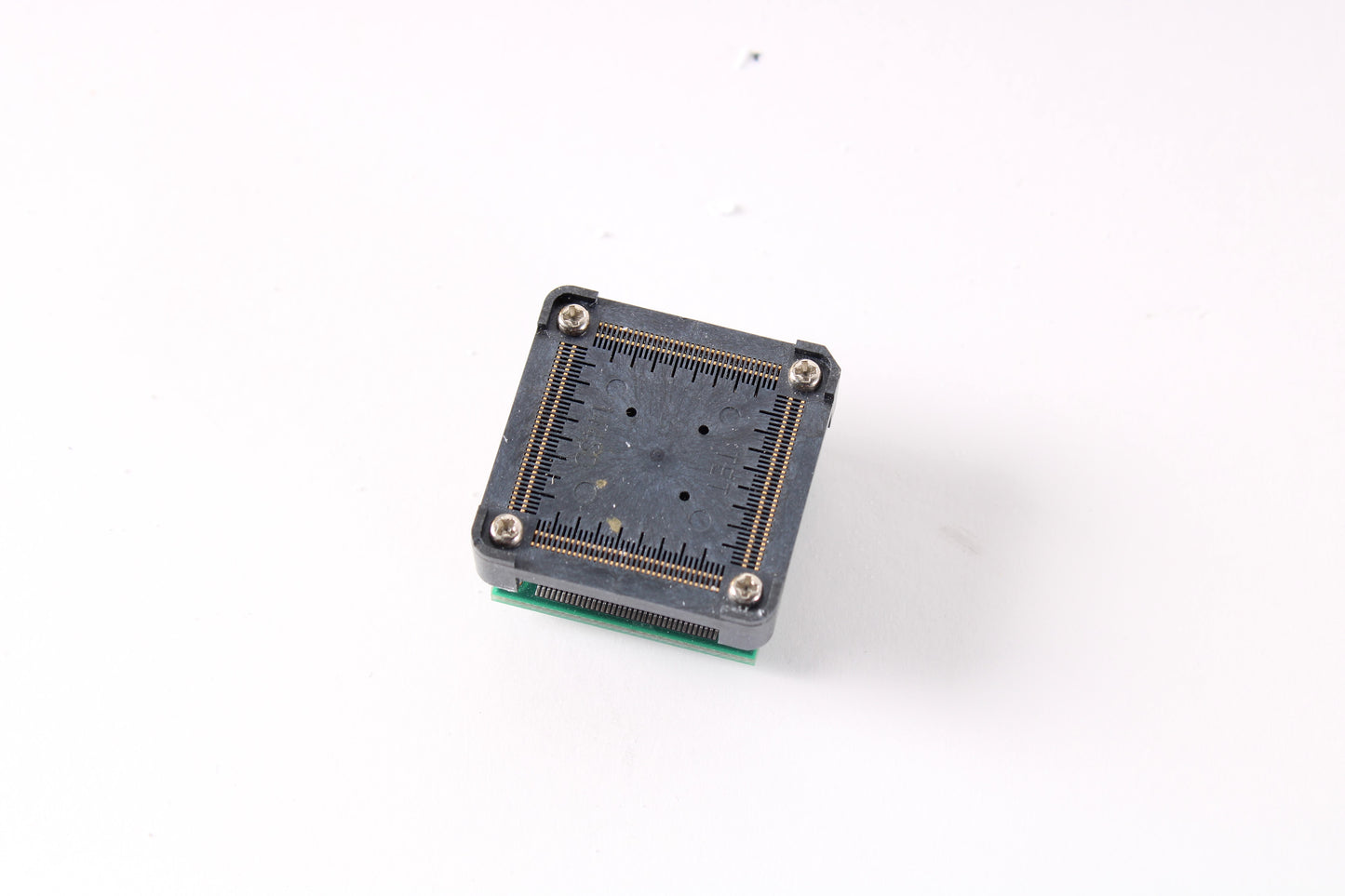 Renesas 144GJ-HQ-01T Microcontroller – NTC Tech