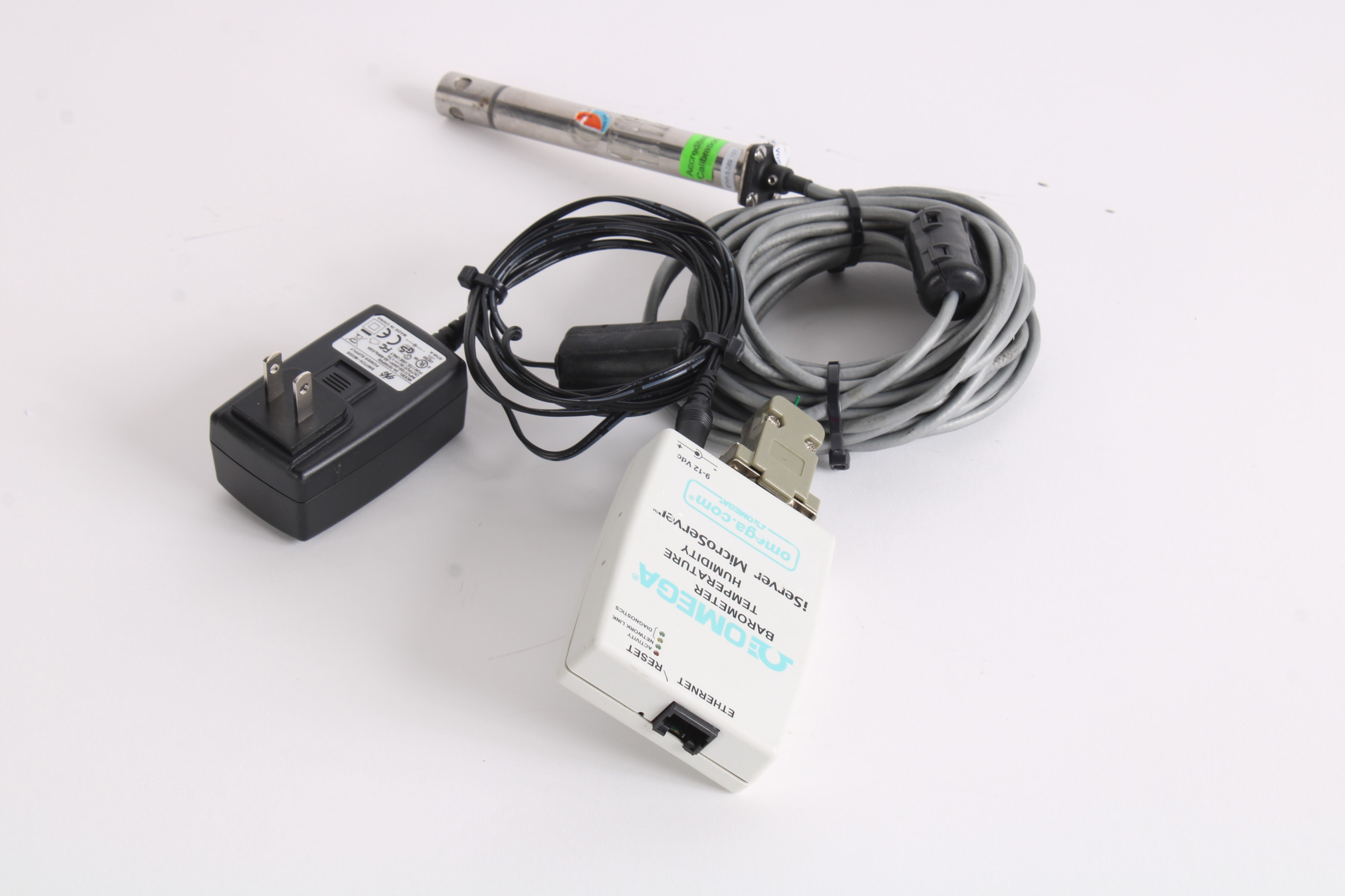 Omega iBTHX-W-5 iServer MicroServer Temperature Sensor W/ iBTHP-5-D89 ...