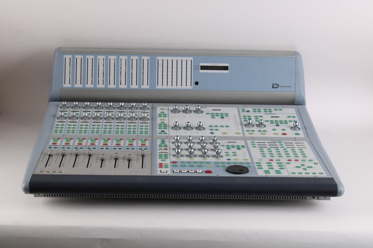 Avid Digidesign D-Command 8-Fader Main Unit 9100-12900-00 Rev D – NTC Tech