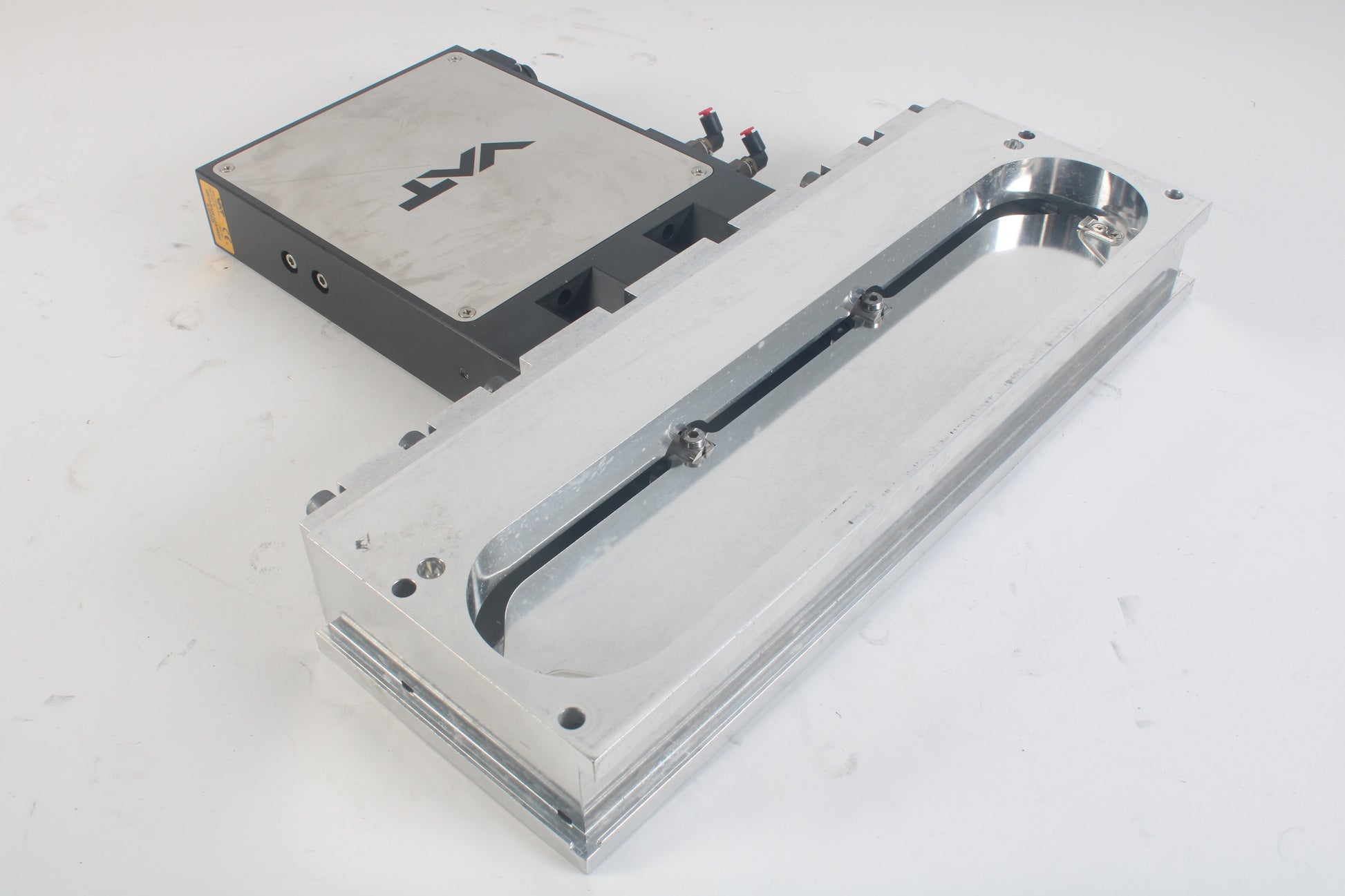 VAT 02012-BA24-ACA Valve Vacuum Gate – NTC Tech