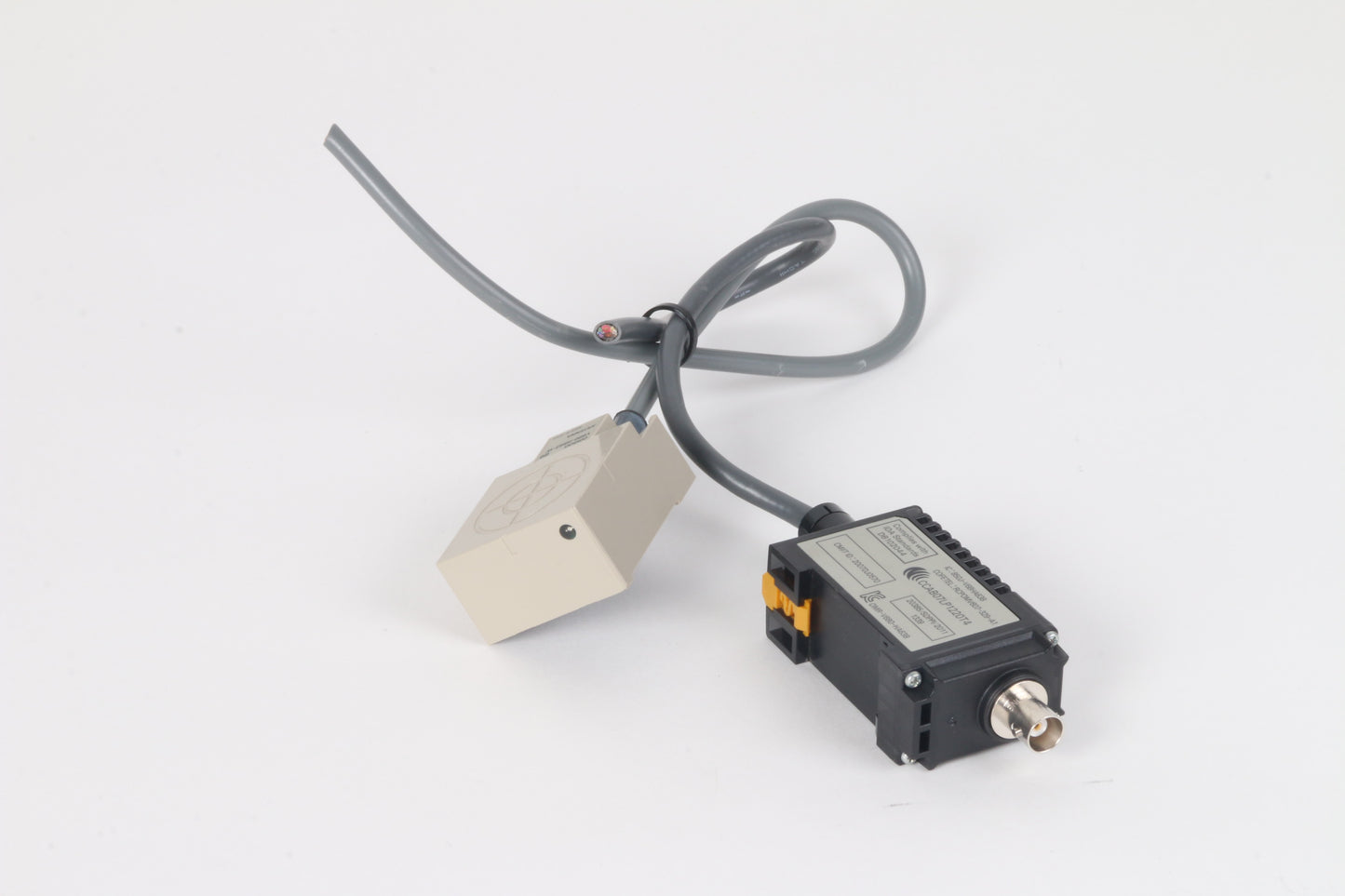 Omron RF ID System V680-HA63B Amplifier With V680-HS3-W Antenna - Fair ...