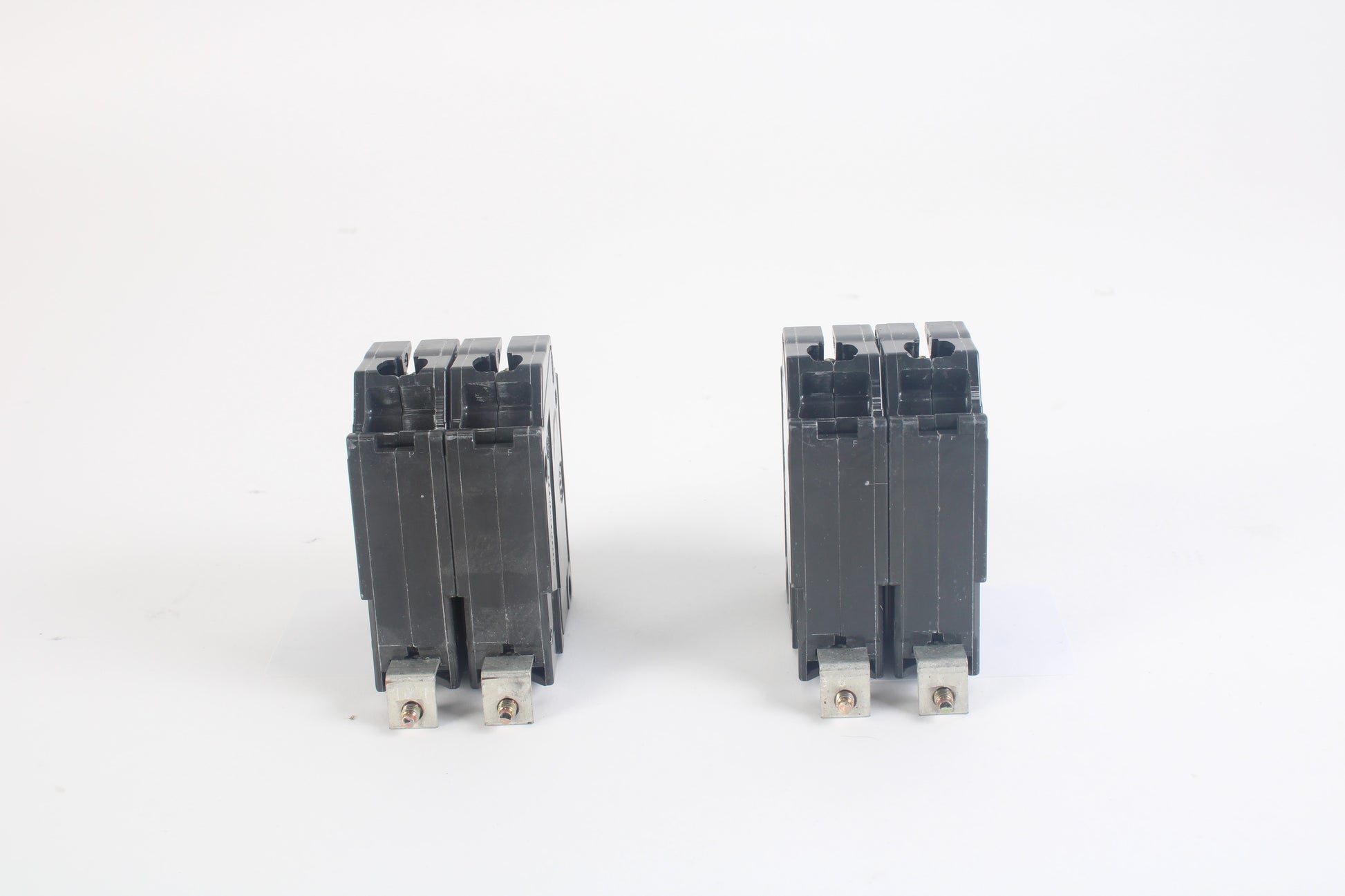 Siemens TYPE THOB 20A 2 Pole Unit - Lot of 2 Miniature Circuit Breaker ...
