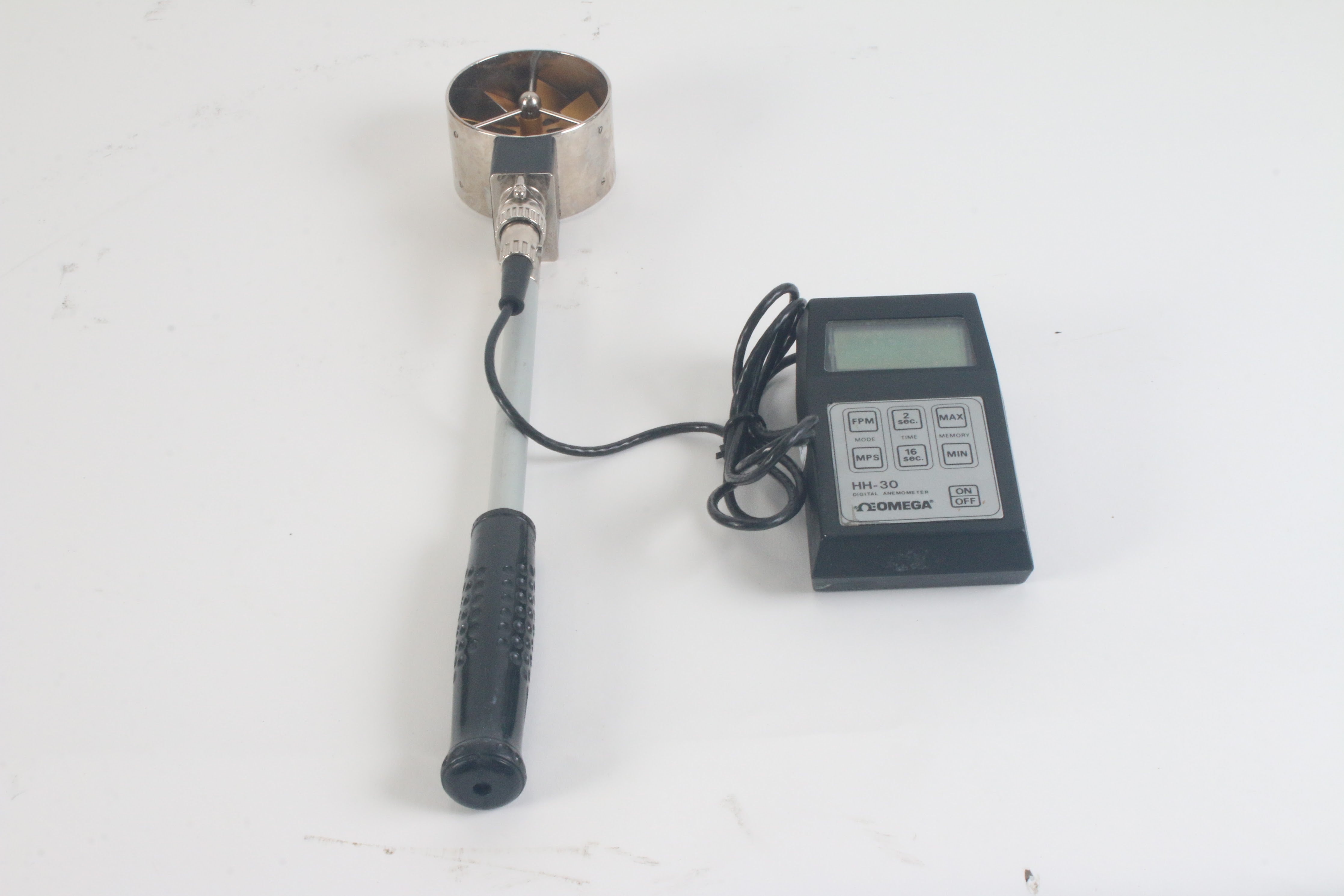 Omega Hh30 Digital Rotating Vane Anemometer W Air Velocity Kit Ntc Tech