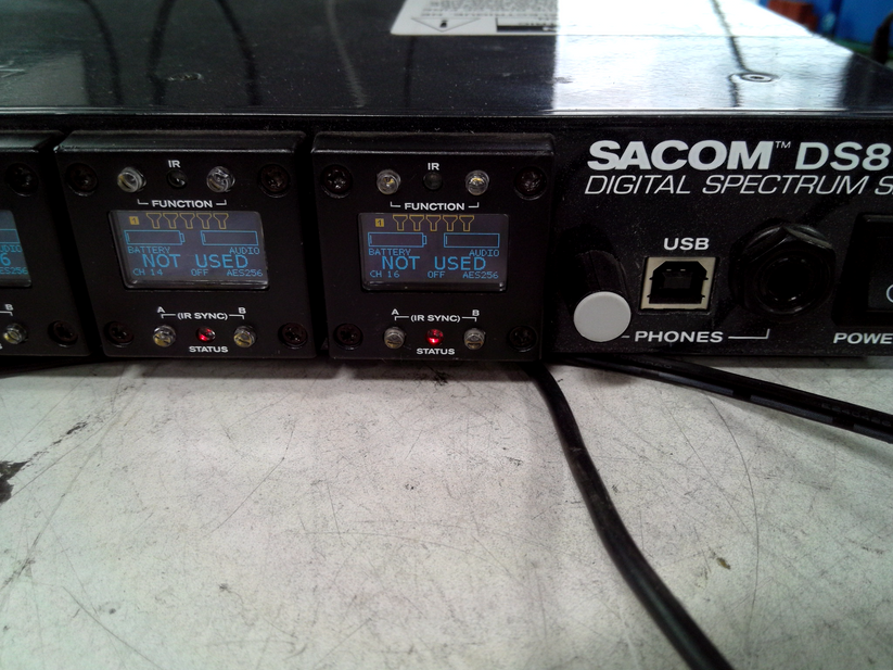 Sacom DS8800 Digital Spectrum Series Digital Wireless Microphone Syste – NTC Tech