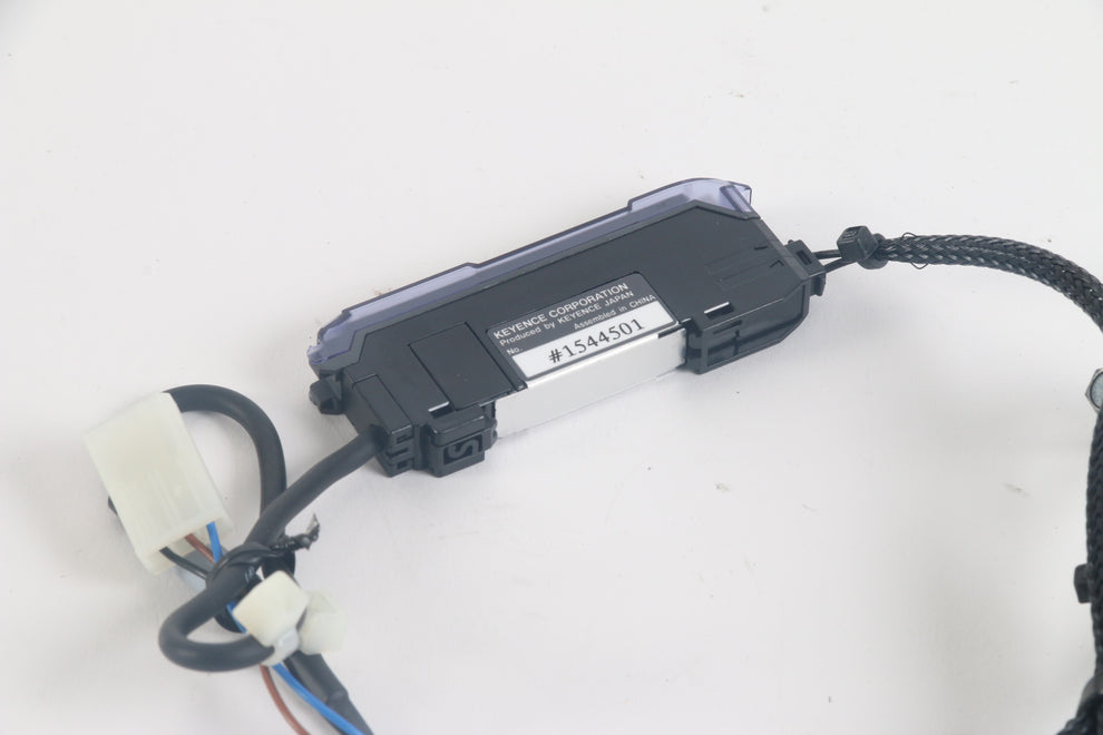 Keyence Fiber Optic Sensor FS-V31 W/ Keyence FU-35TZ Sensor – NTC Tech