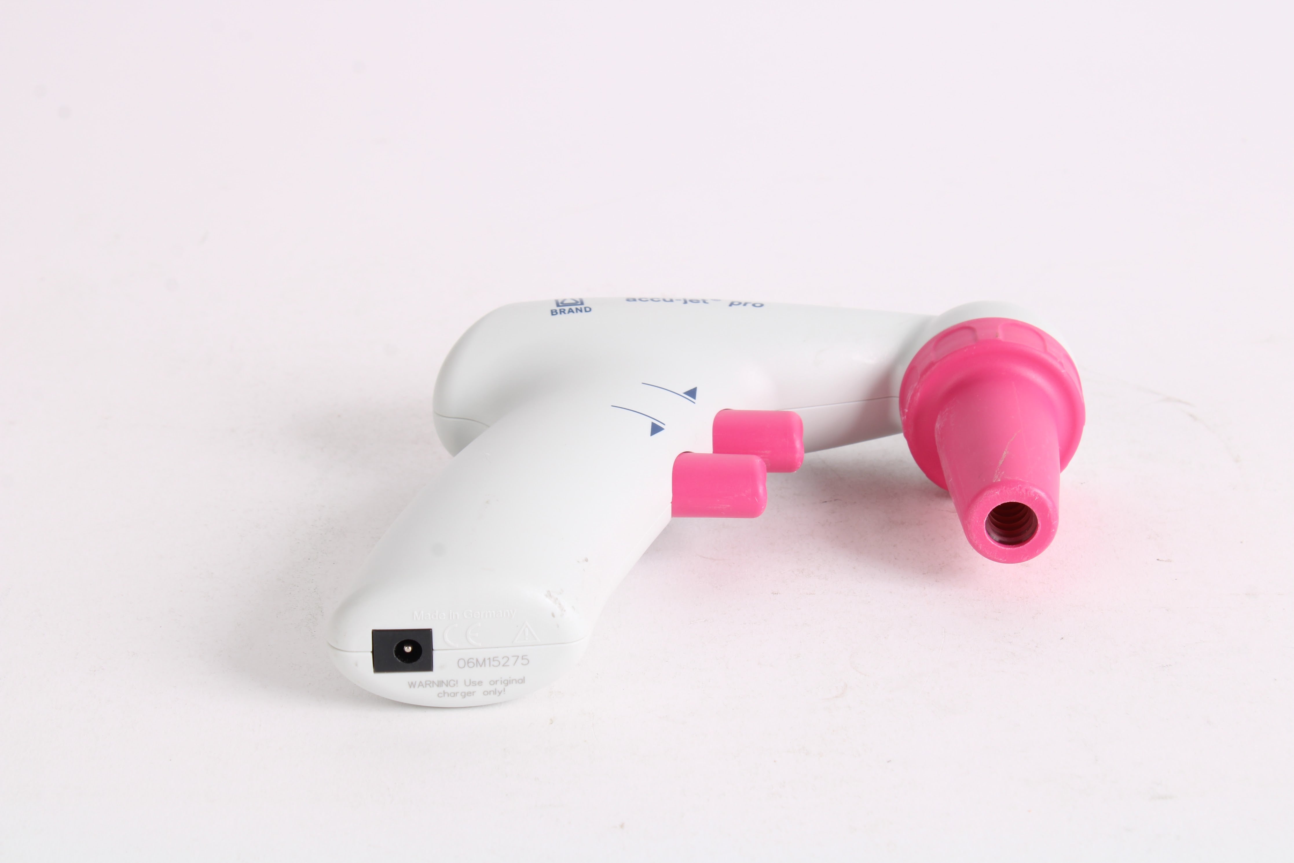 Brandtech Accu-Jet Pro Pipette Controller Magenta - No Power Supply ...