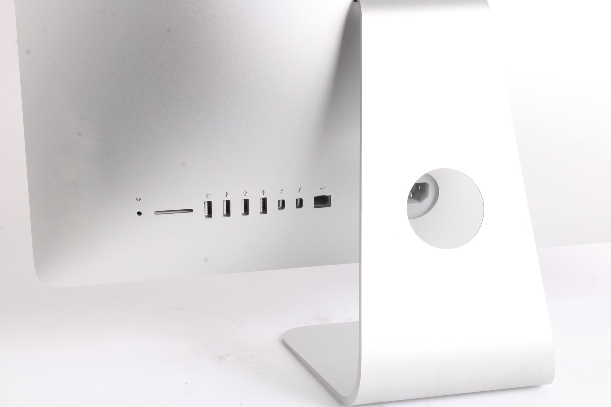 Apple iMac A1418 21.5" 2015 Computer w/ Intel Core i5 I5-5675R 8GB Ram ...