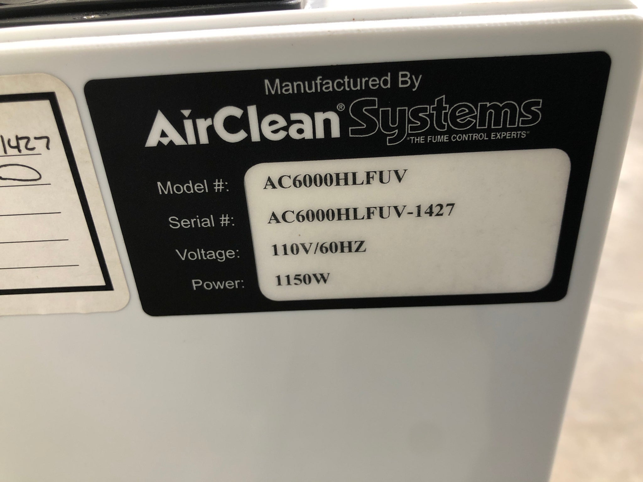 AirClean 6000 72" Workstation AC6000HLFUV Horizontal Laminar Flow Clea ...