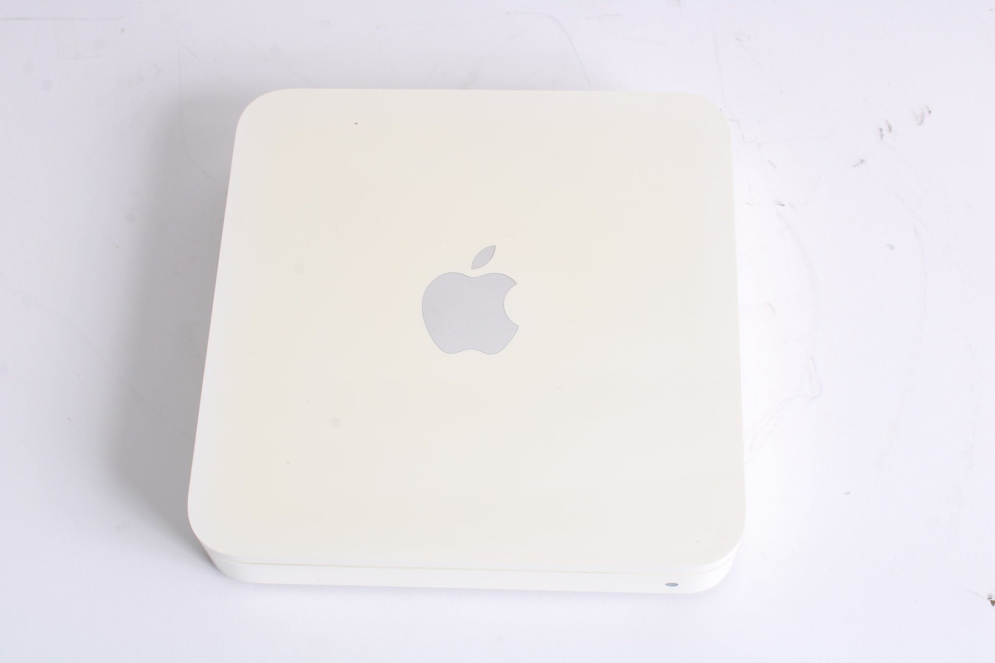Apple A1254 Airport Time Capsule (1TB) - Fair Condition – NTC Tech