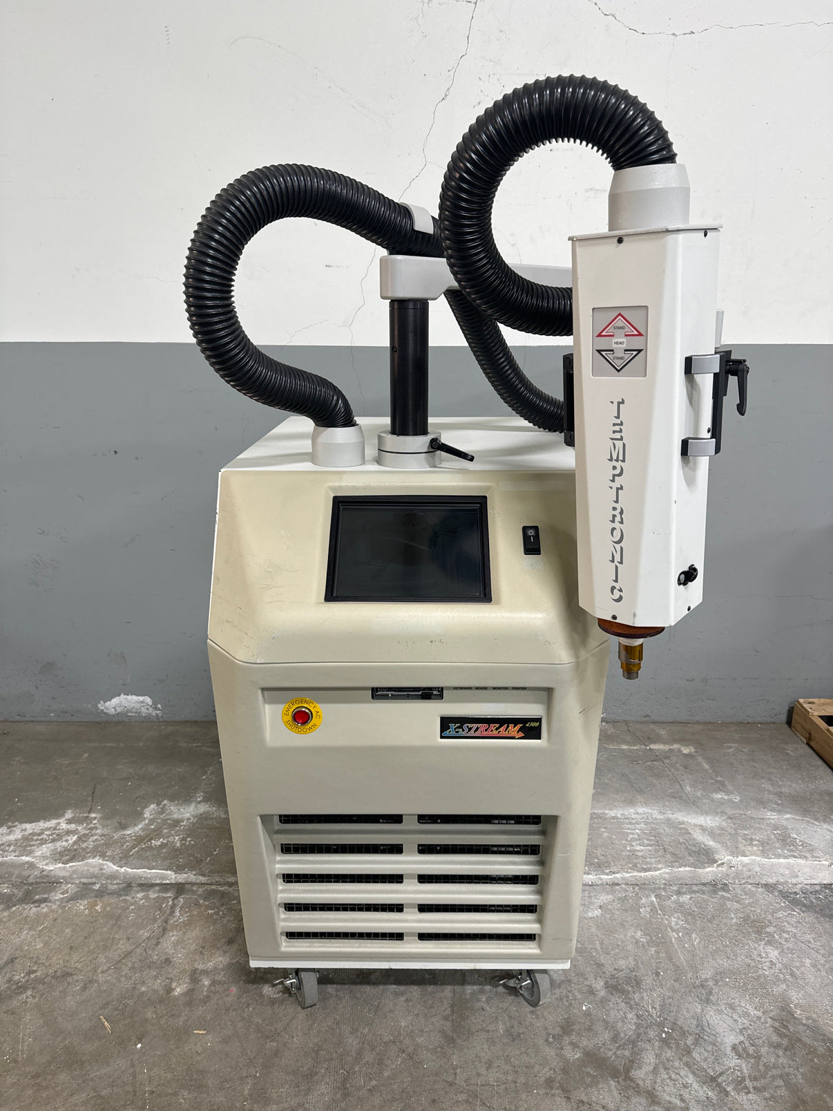 Temptronic TPO4300A-3C32-4 X-Stream Temperature Forcing System – NTC Tech