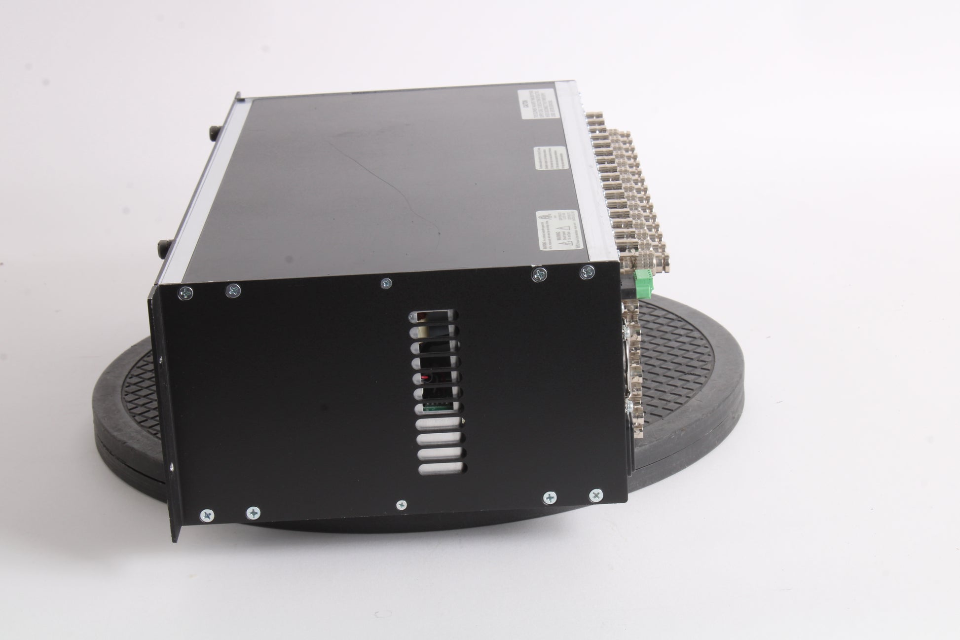 Evertz 500FR-L-D Exponent High Density Distribution Frame W/ 16x 500DA ...