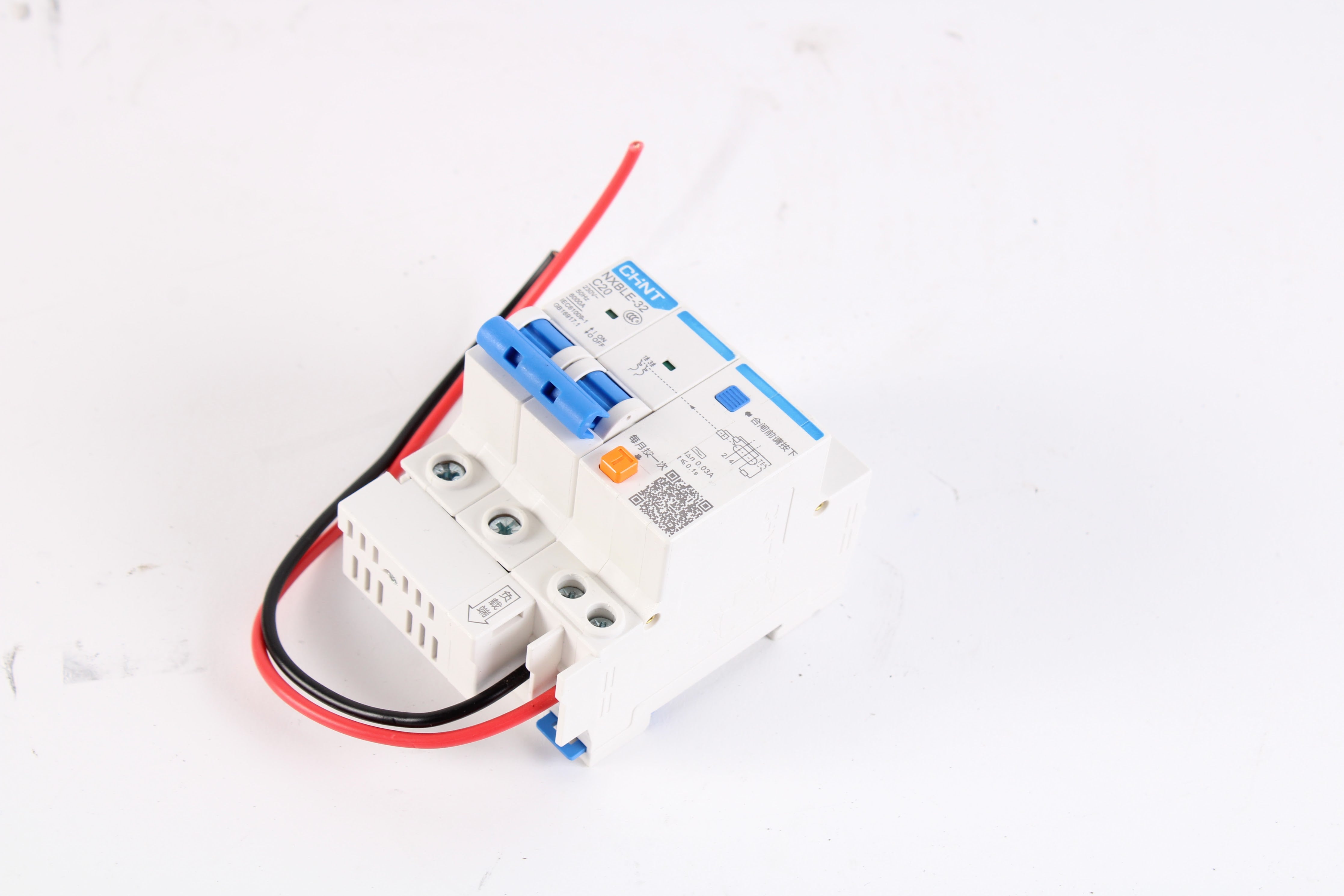 CHNT NXBLE-32 C20 Residual Current Operated Circuit Breaker – NTC Tech