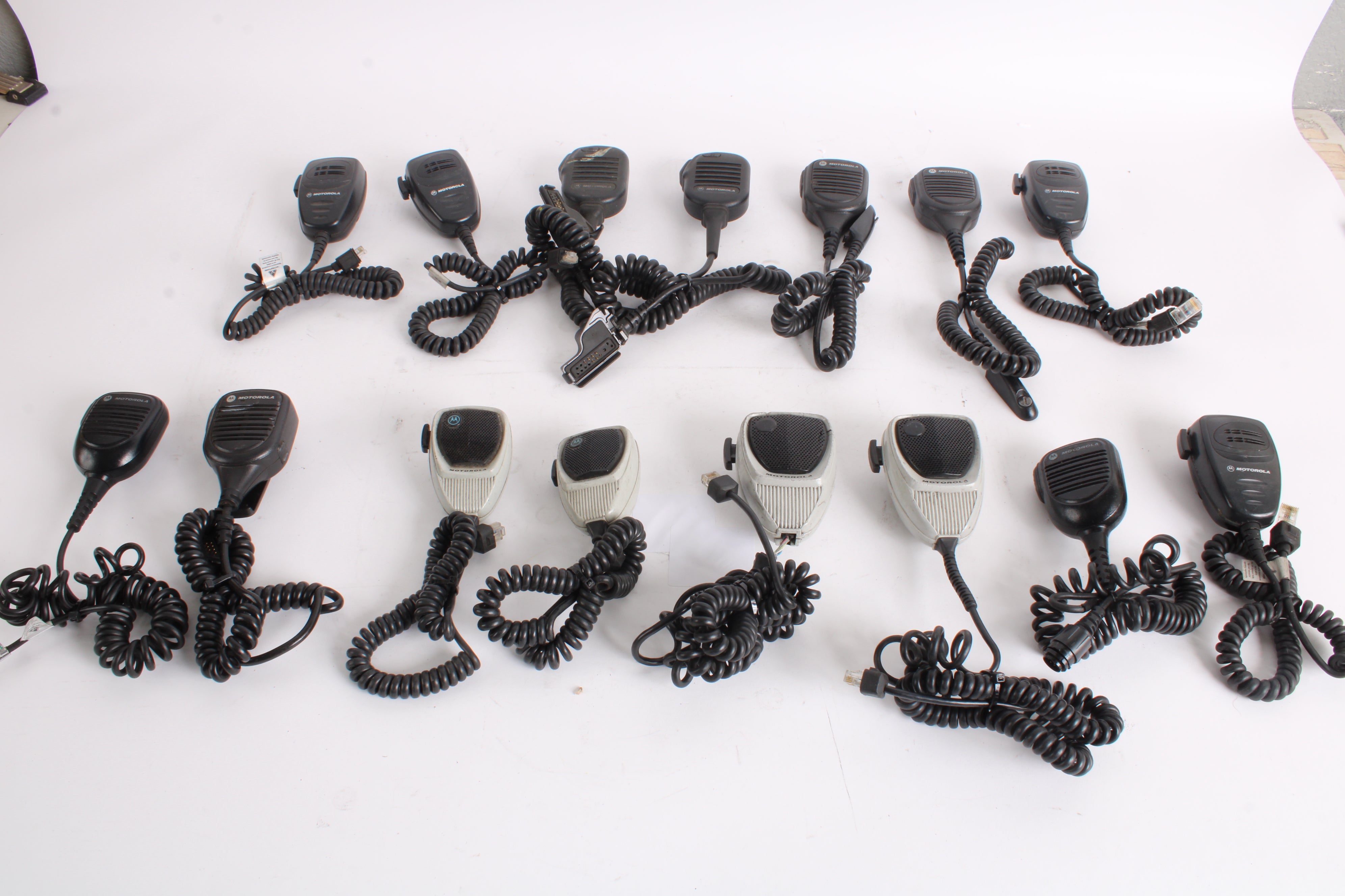 Motorola Hand Mics Microphones Lot of 15 - AS IS – NTC Tech