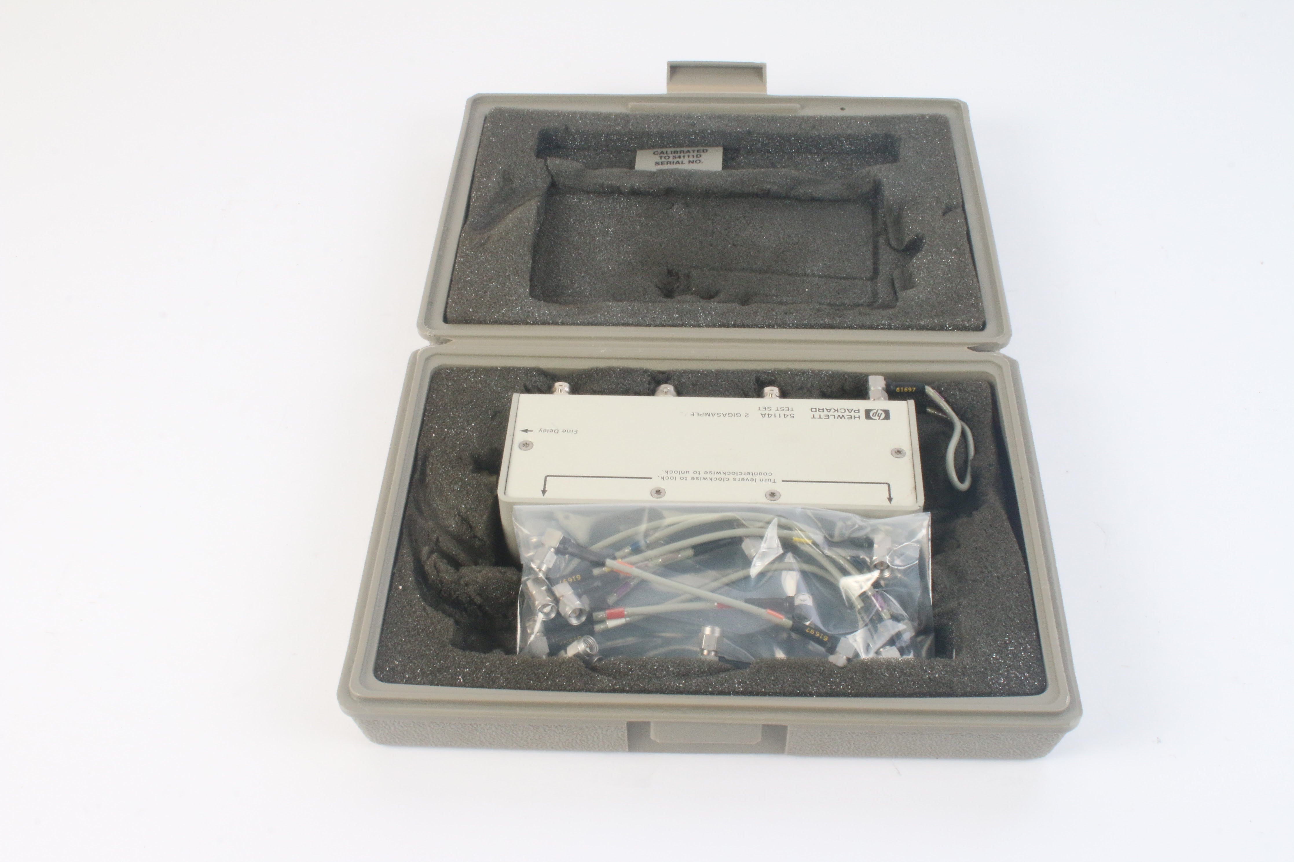 HP / Agilent / Keysight 54114A 2 Gigasample/s Test Set W/ 8x RF Cables ...