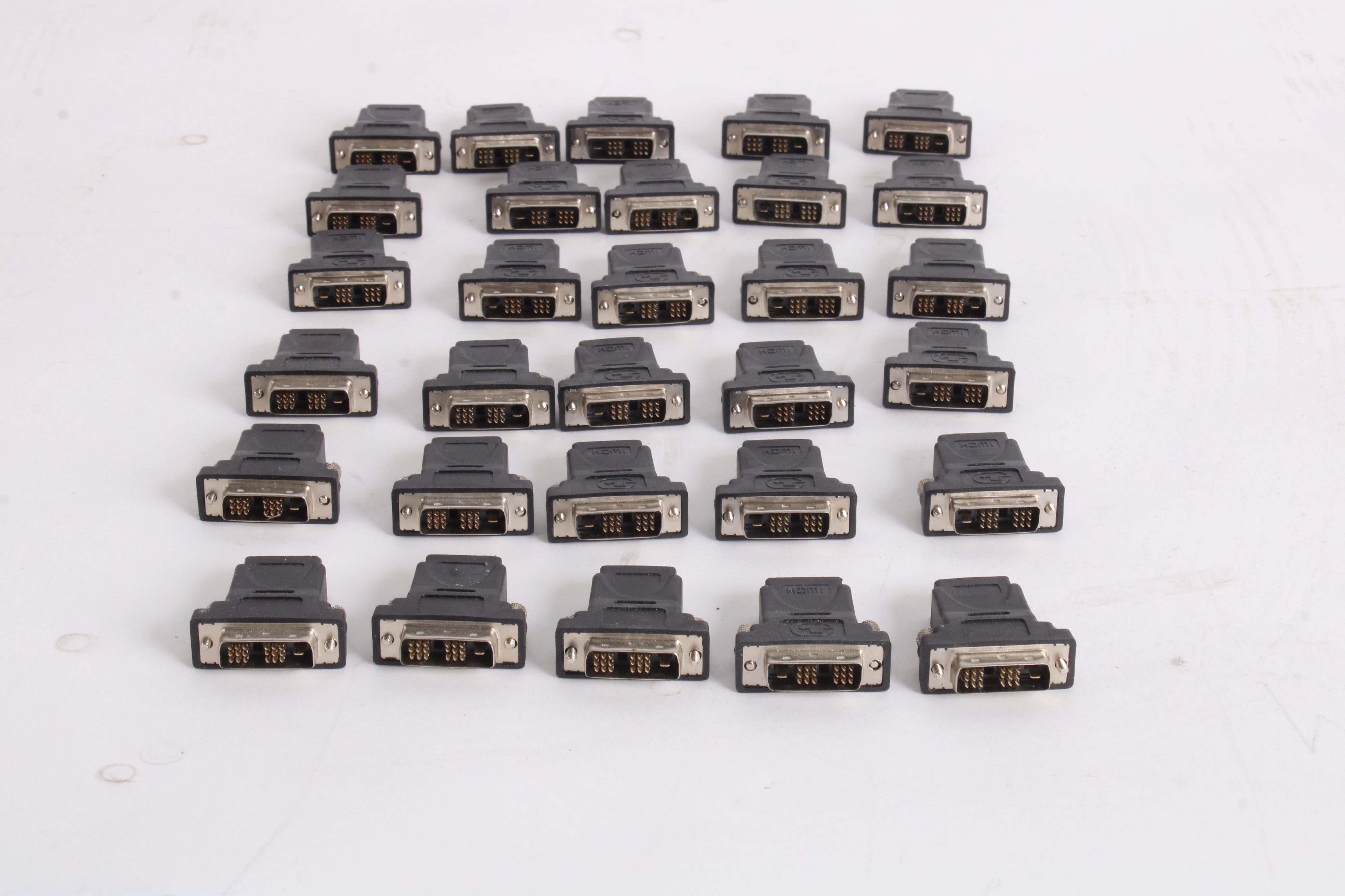 Generic DVI-D Single Link Male-HDMI Female Inline Digital Video Adapte ...