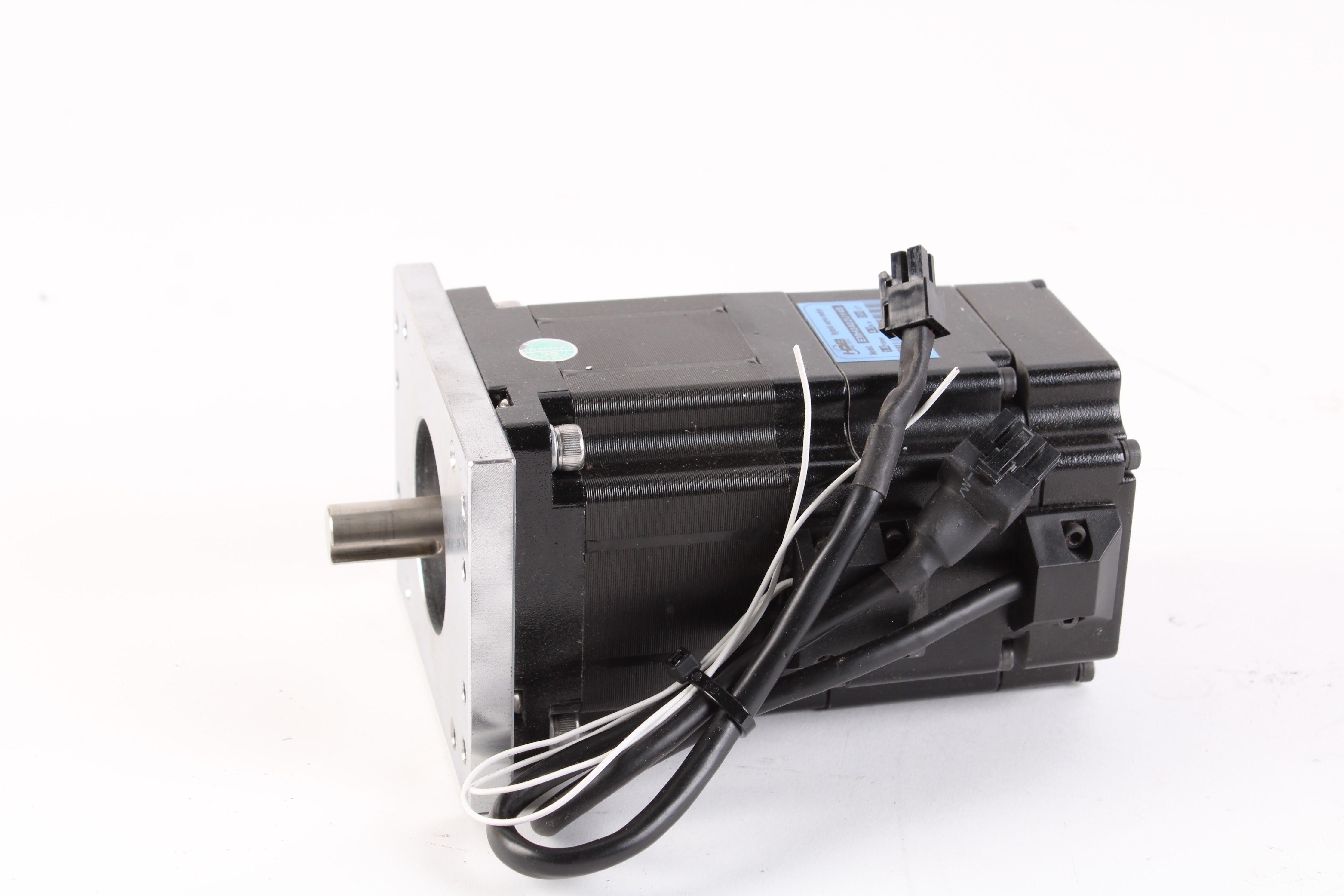 HDB EMH3402U14B Hybrid Servo Motor – NTC Tech