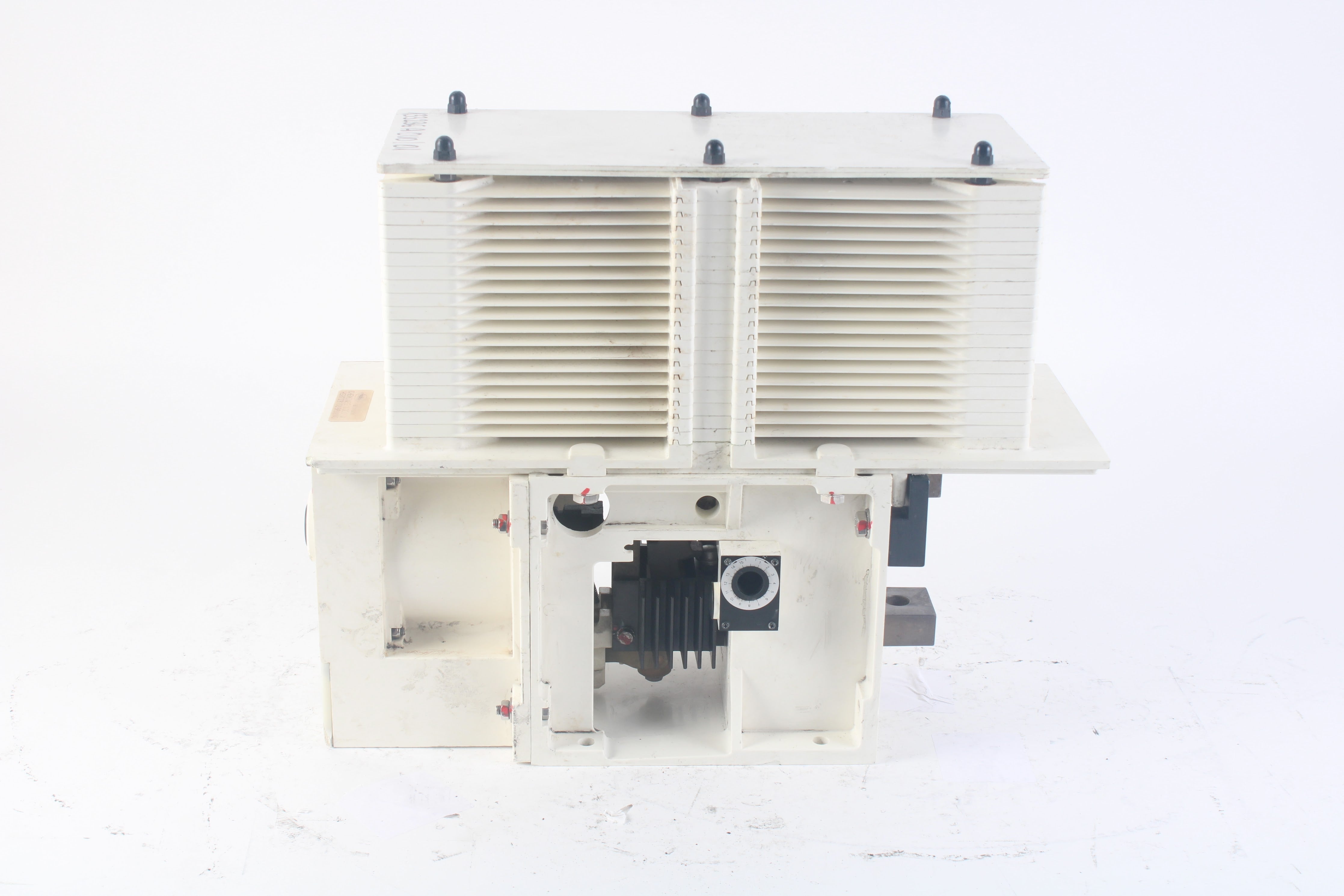 Secheron UR6-31S Air Operated Circuit Breaker 1000A 1800VDC – NTC Tech