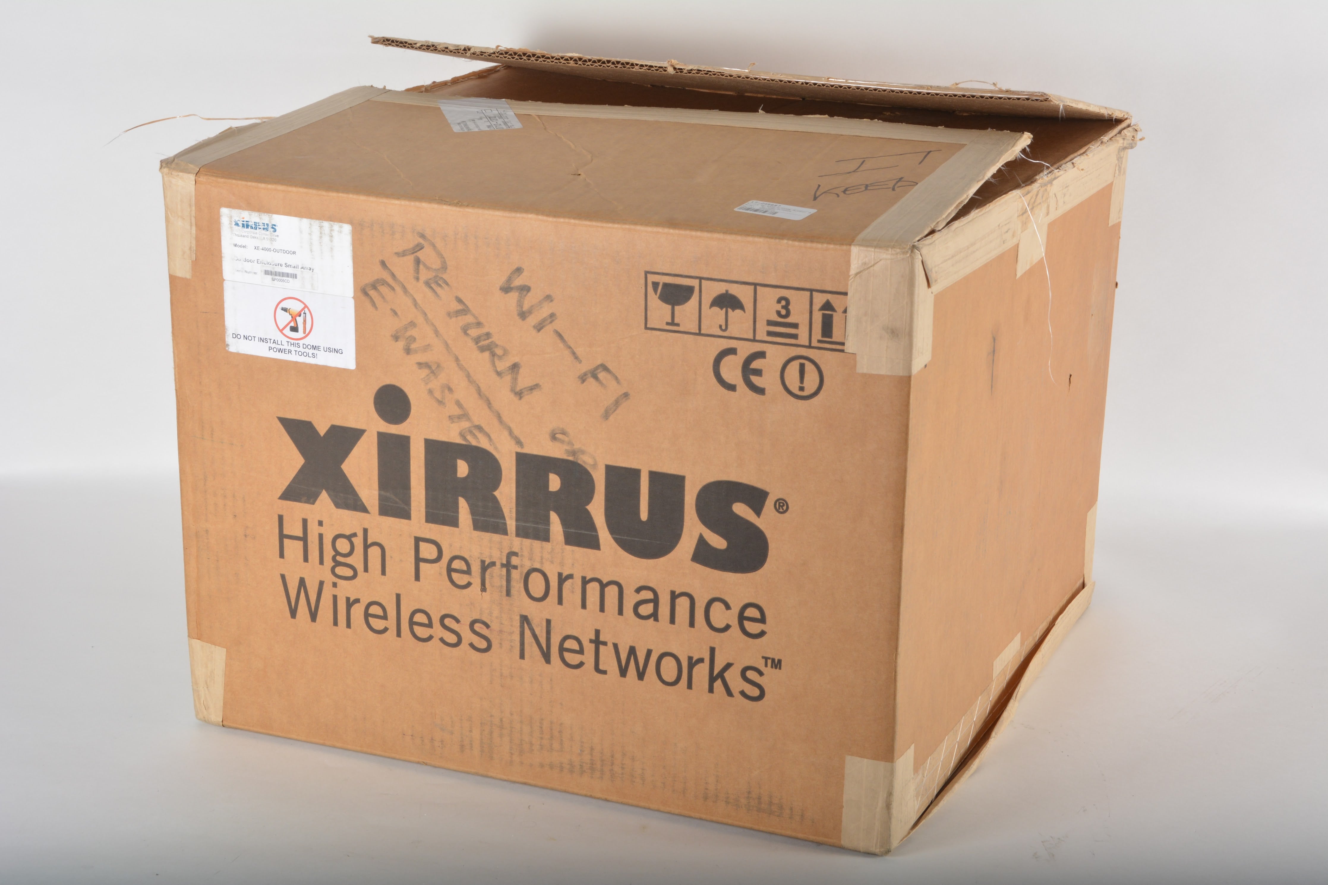 New Xirrus XE-4000-OUTDOOR Outdoor Access Point Enclosure – NTC Tech