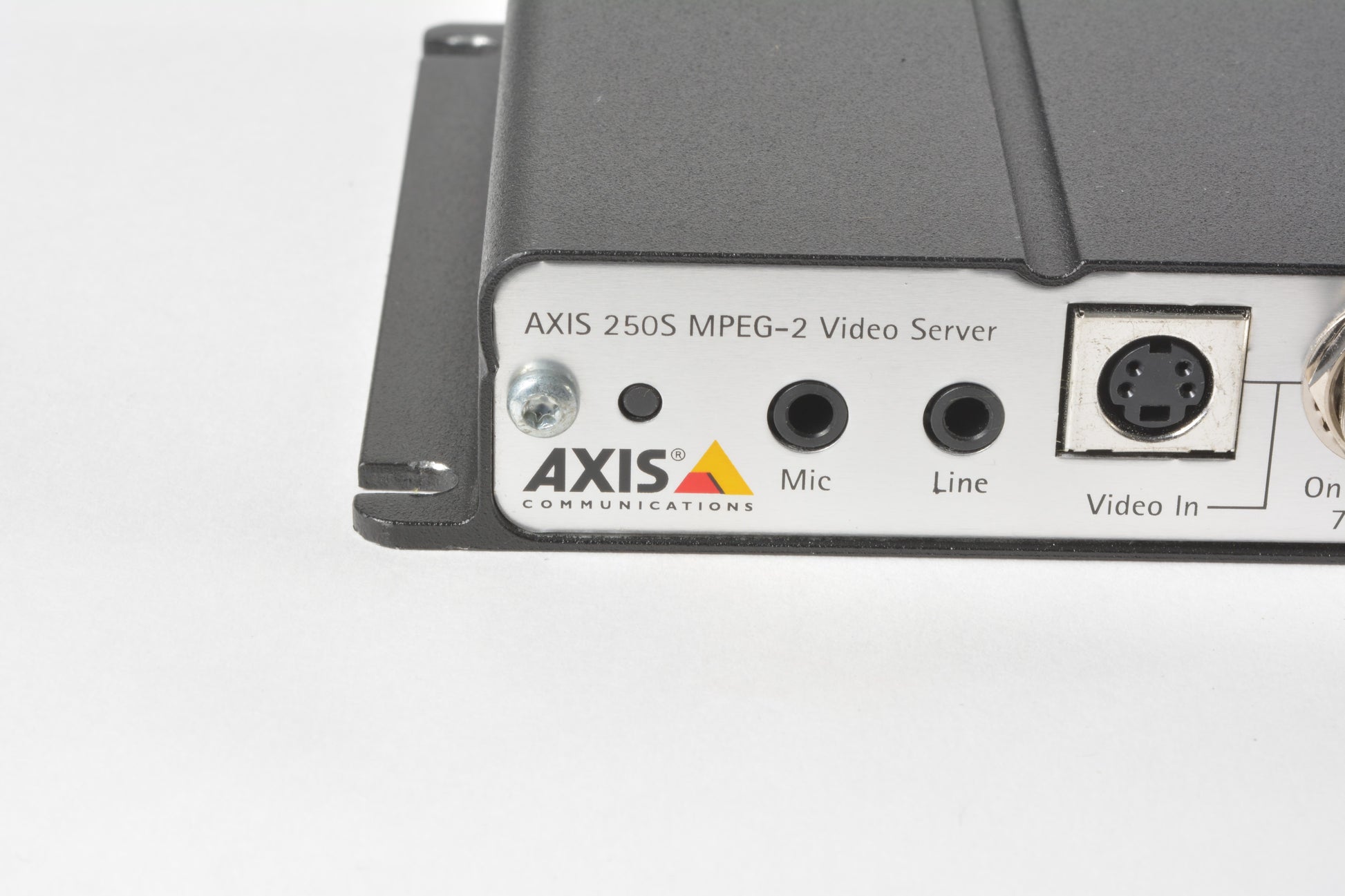 Axis 250S MPEG-2 Video Over Network High Definition Server 0159-011-01 ...